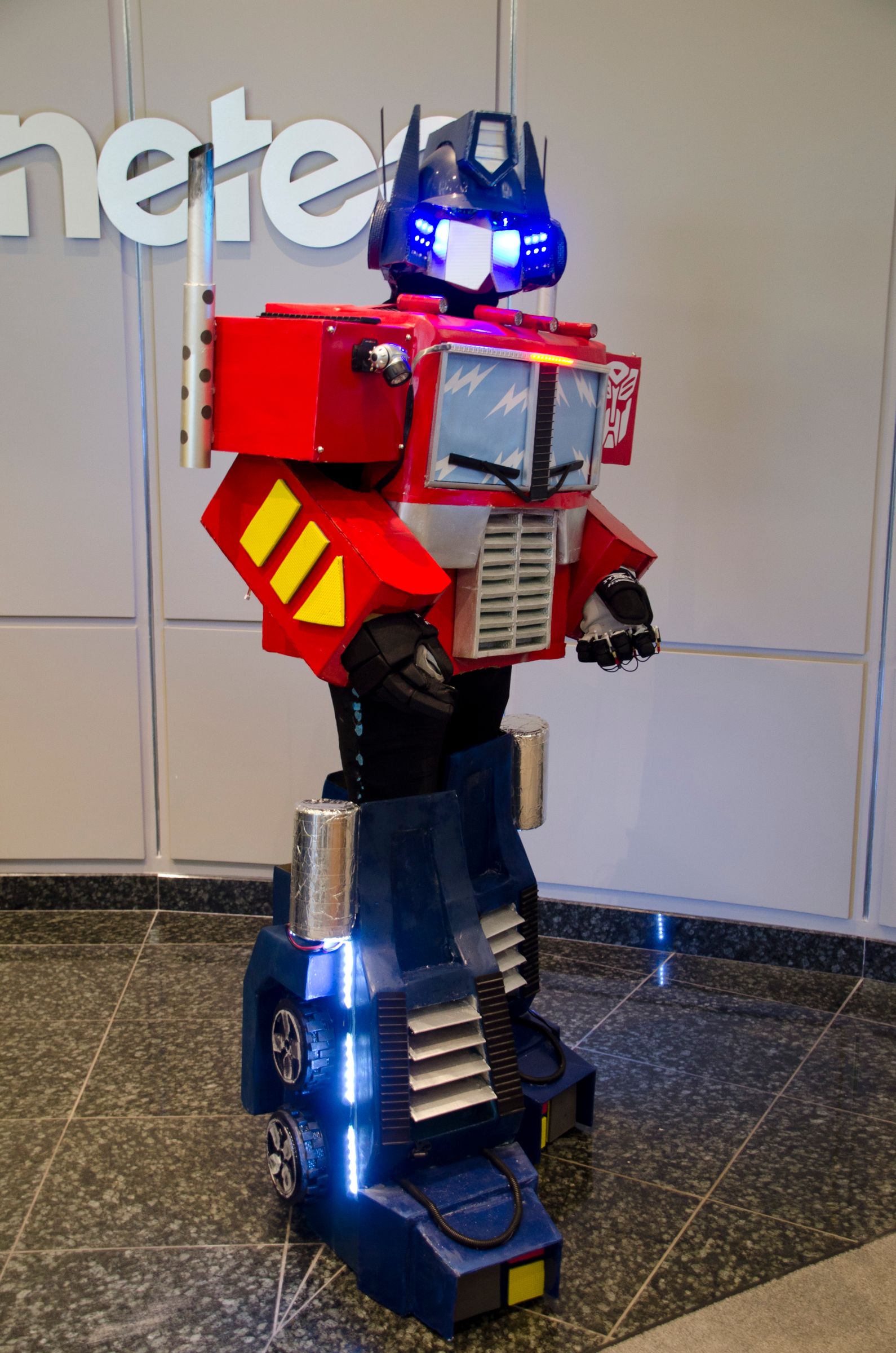 Optimus Prime , With Talking Vocoder Robot Voice Synthetiser ...