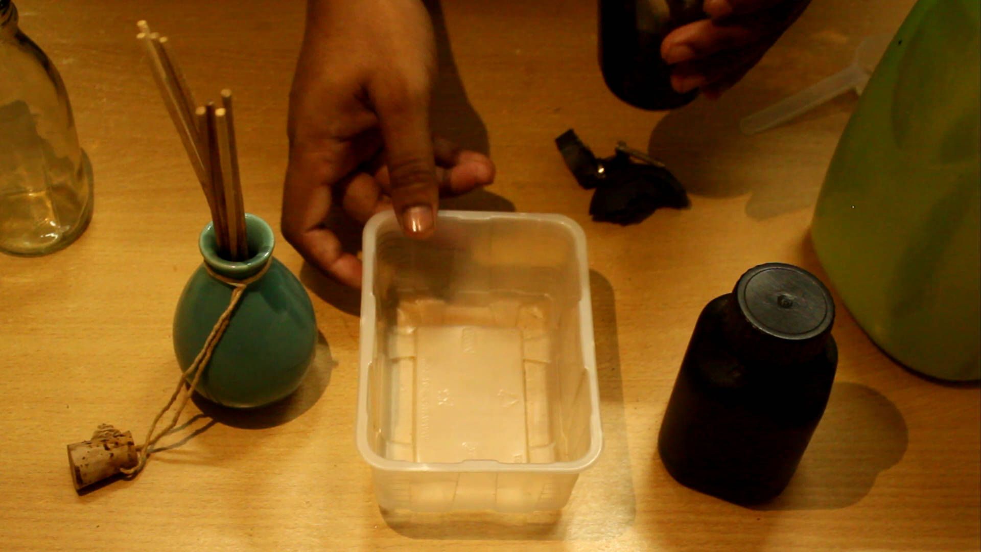 How to Make FerroFluids : 6 Steps (with Pictures) - Instructables