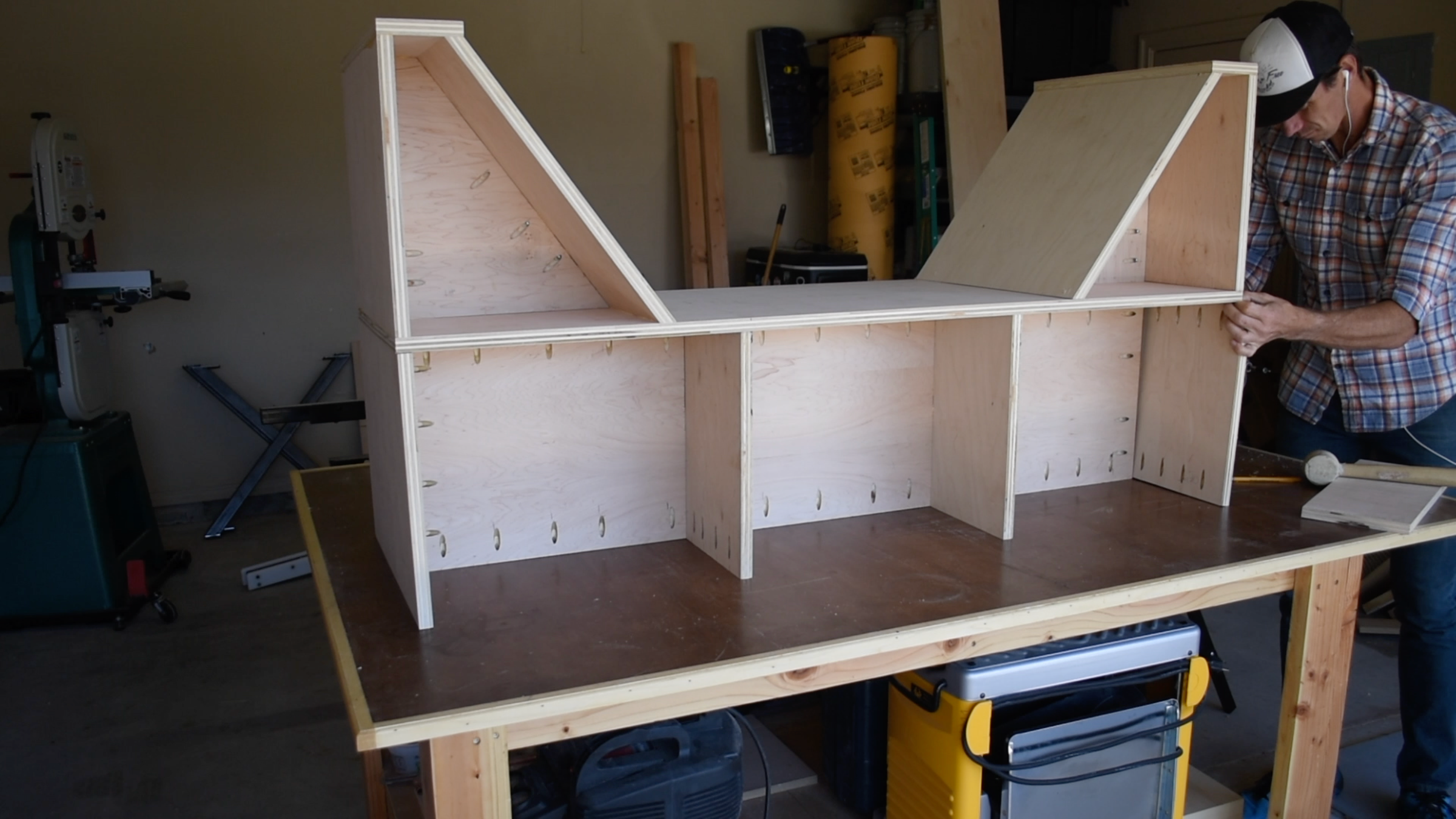 How to Build an Awesome Reading Nook With Book Storage. : 6 Steps (with ...