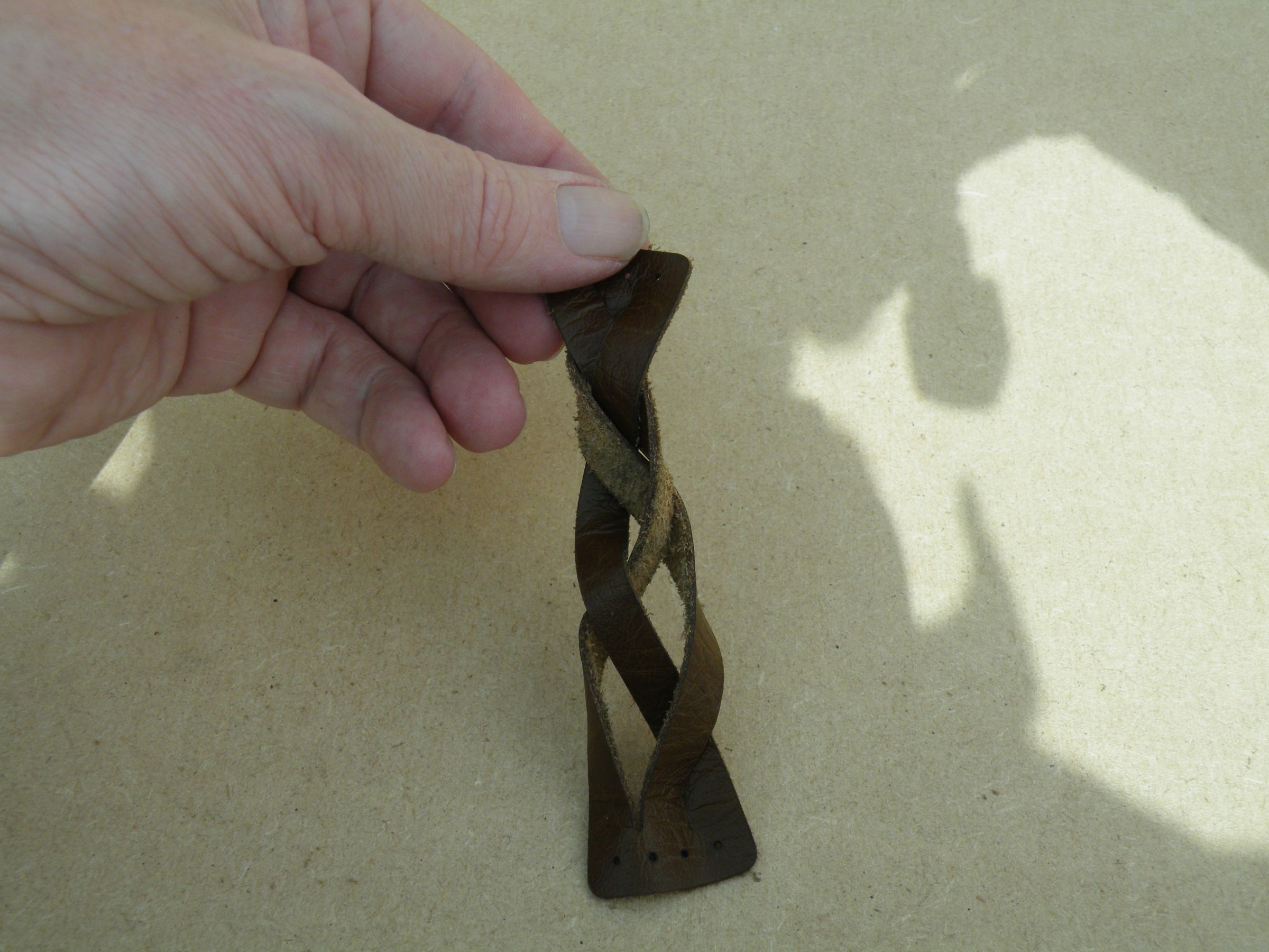 Plaited Leather Woggle : 8 Steps (with Pictures) - Instructables