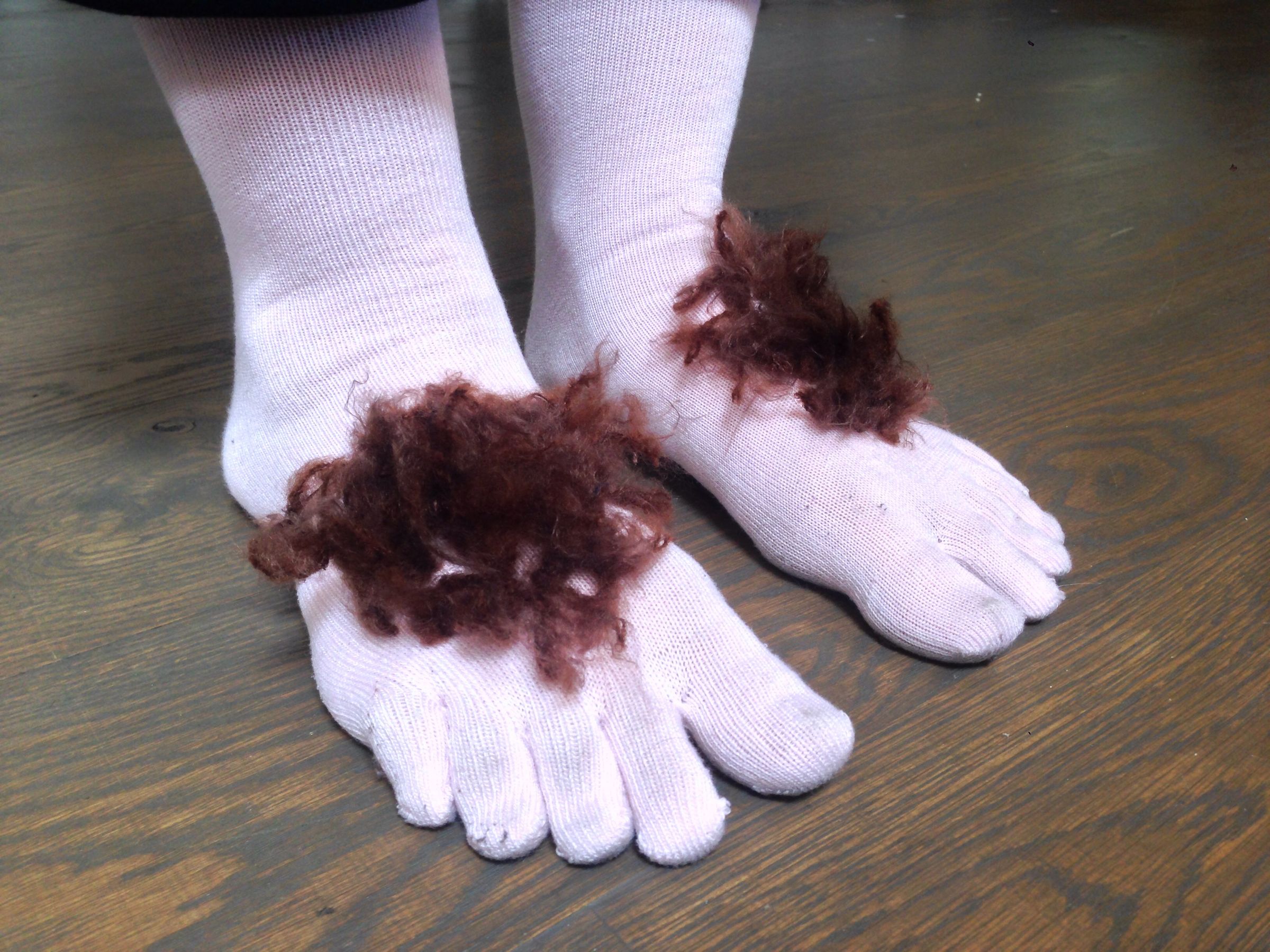 5-minute Quick Hobbit Feet : 4 Steps (with Pictures) - Instructables
