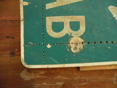 Road Sign Coffee Table : 4 Steps (with Pictures) - Instructables