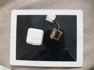 Smallest Binary Clock : 3 Steps - Instructables