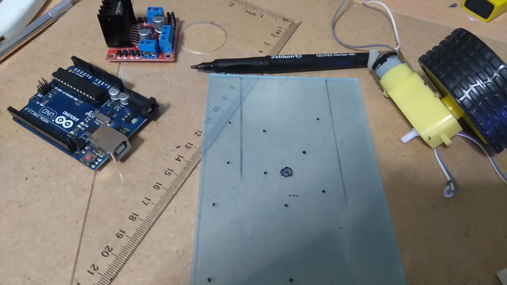 Arduino Obstacle Avoiding Robot : 7 Steps (with Pictures) - Instructables