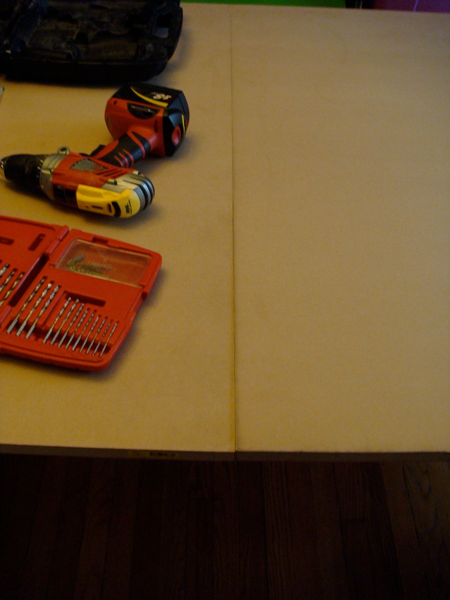 Build a Profesional Style Screen Printing Table : 5 Steps - Instructables