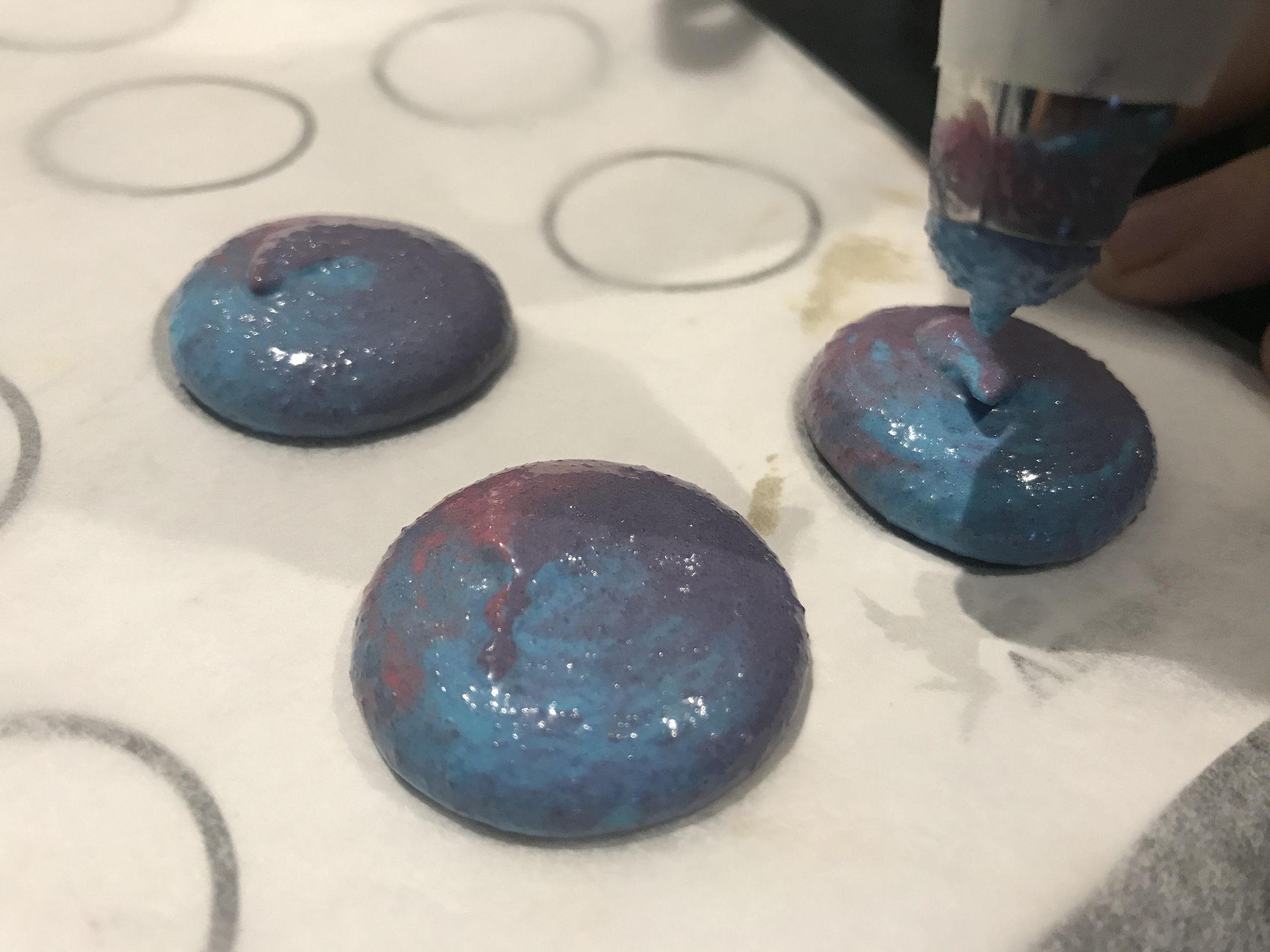 Galaxy Macarons : 9 Steps (with Pictures) - Instructables