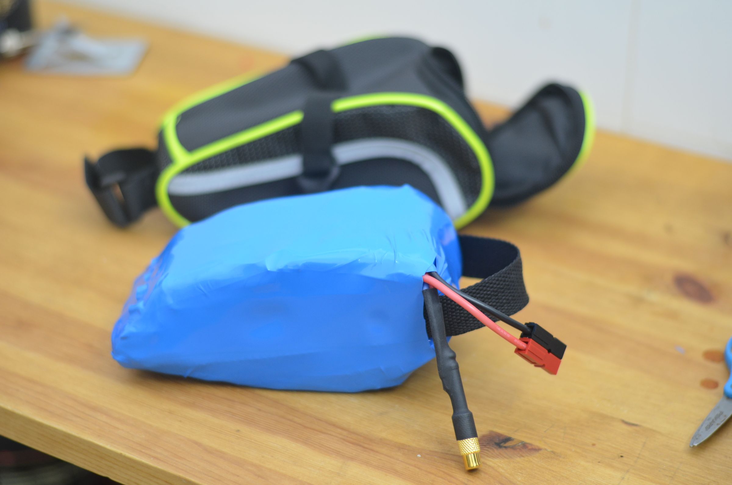 How to Make a Lithium Battery for an Electric Bicycle : 12 Steps (with ...