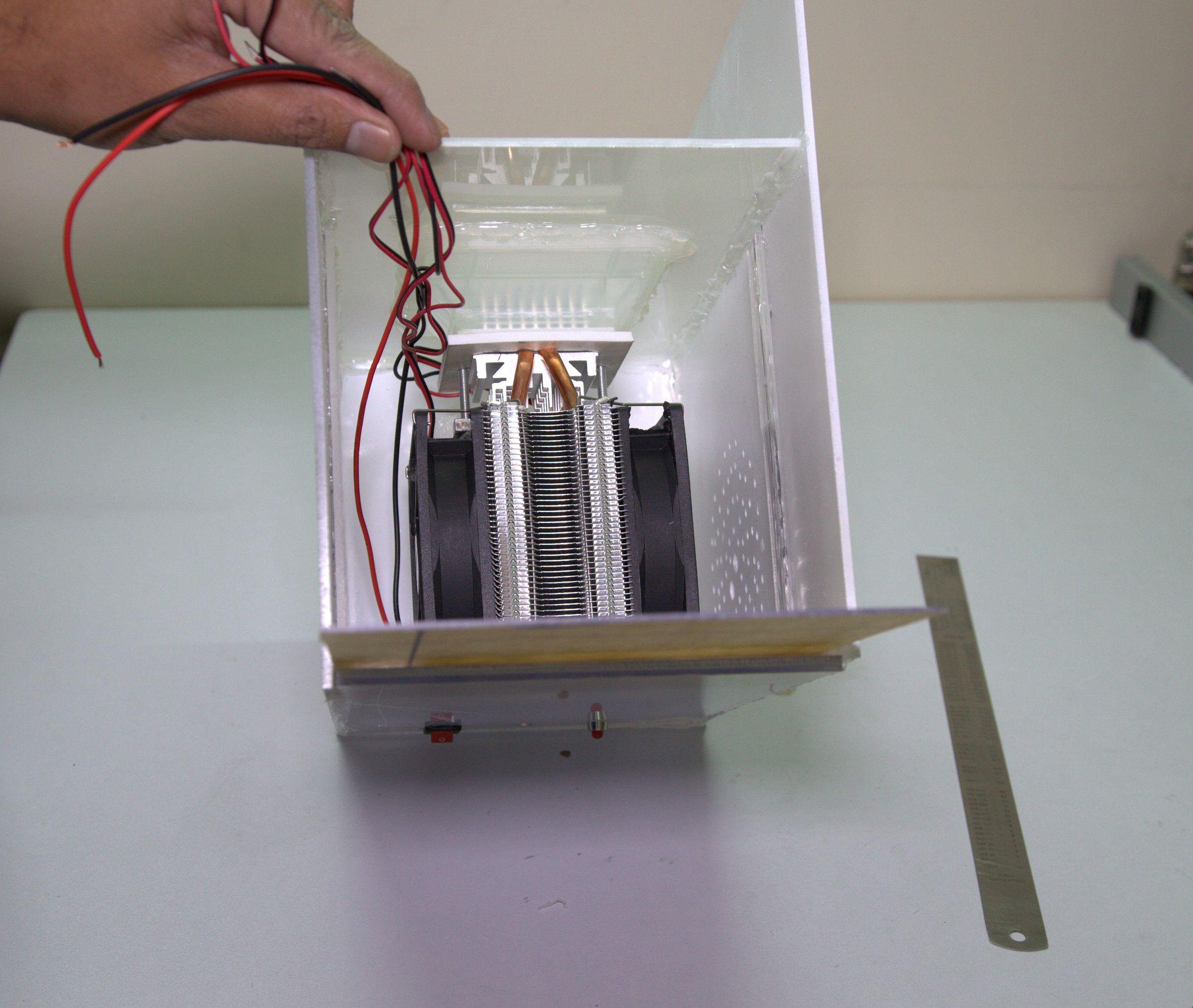 DIY Portable Mini Refrigerator : 19 Steps (with Pictures) - Instructables