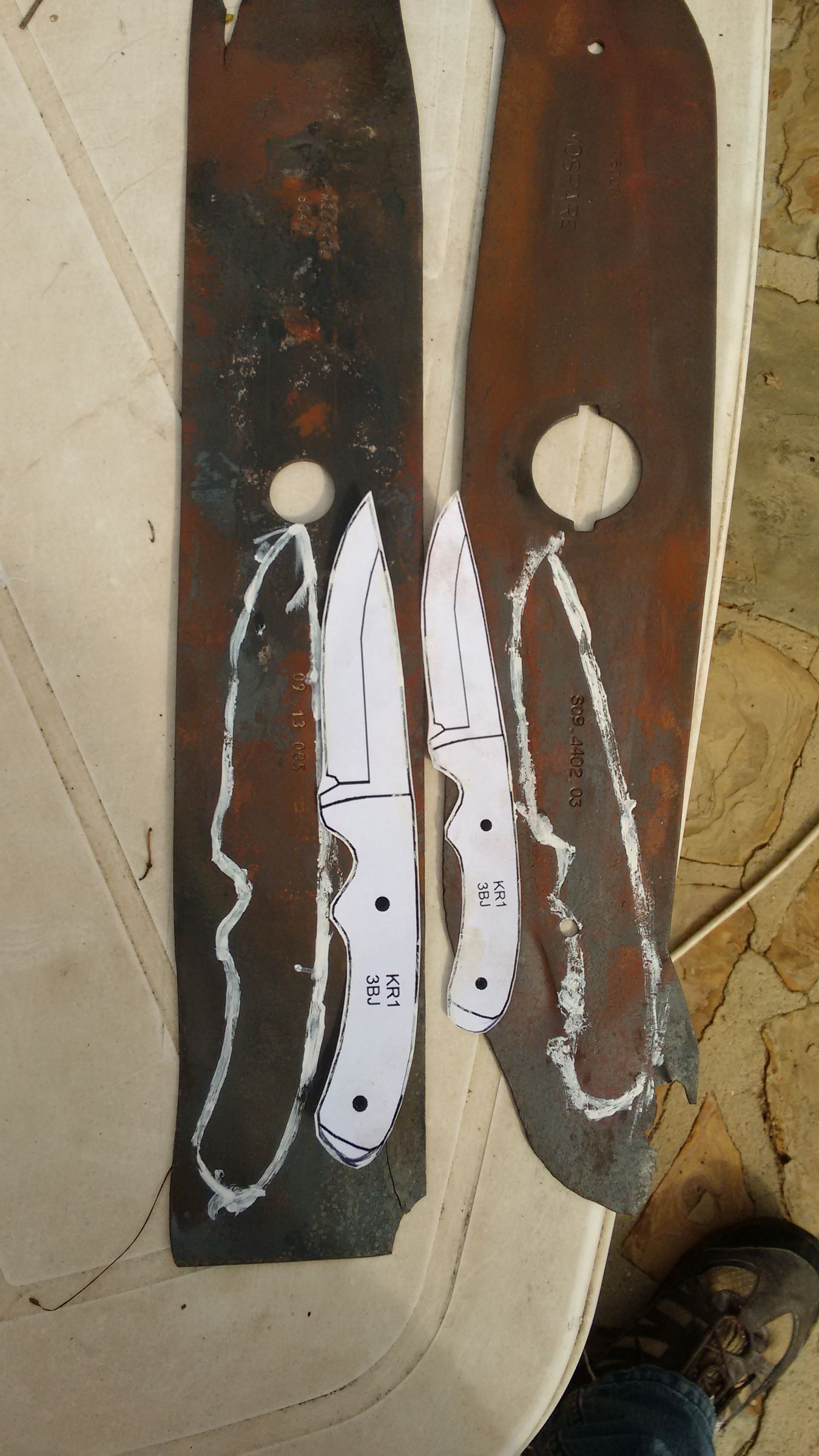 Lawn Mower Blade to Custom Knife : 9 Steps (with Pictures) - Instructables