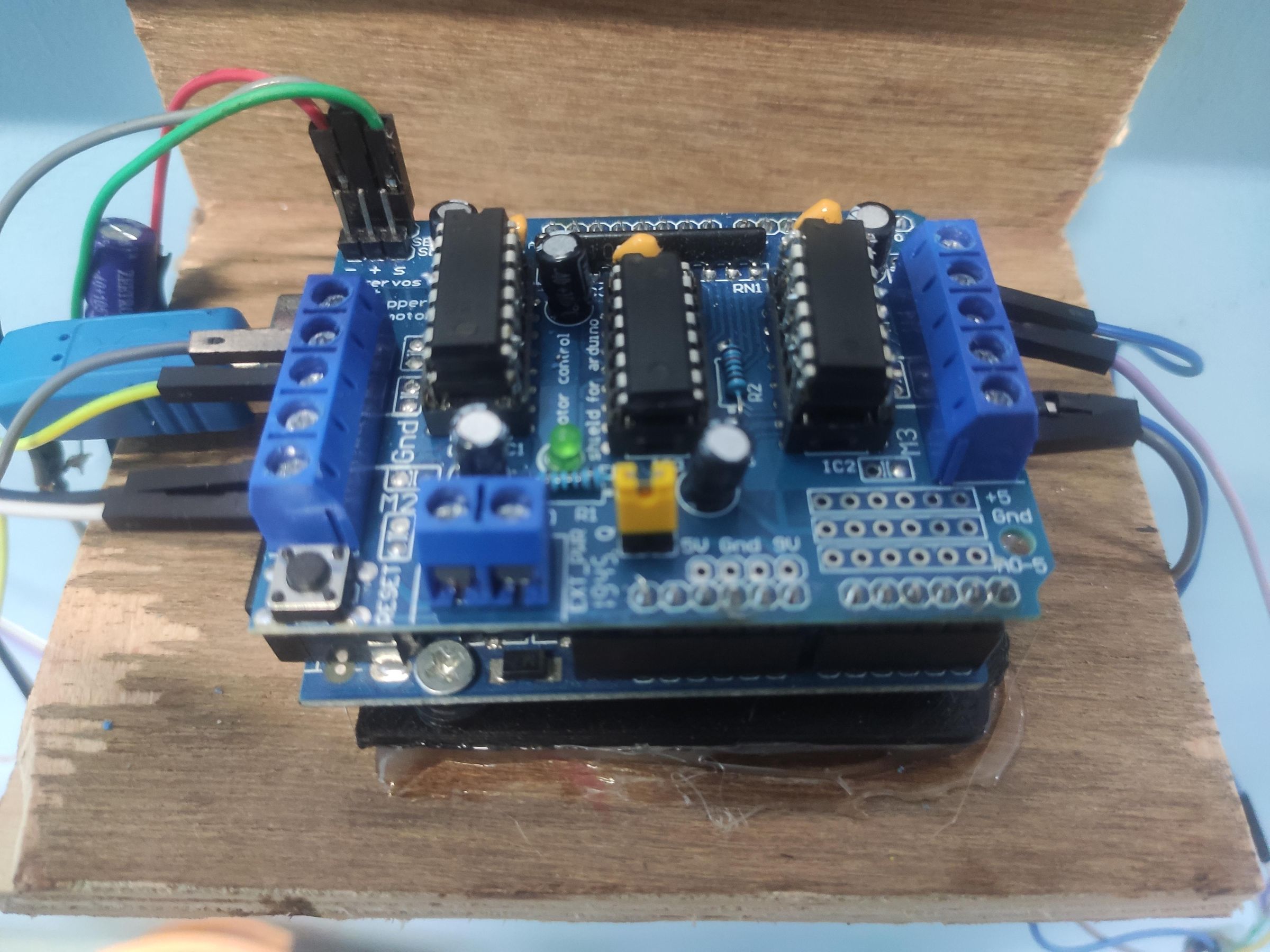 VERTICAL X-Y PLOTTER || DRAWING ROBOT || ARDUINO PLOTTER : 6 Steps ...