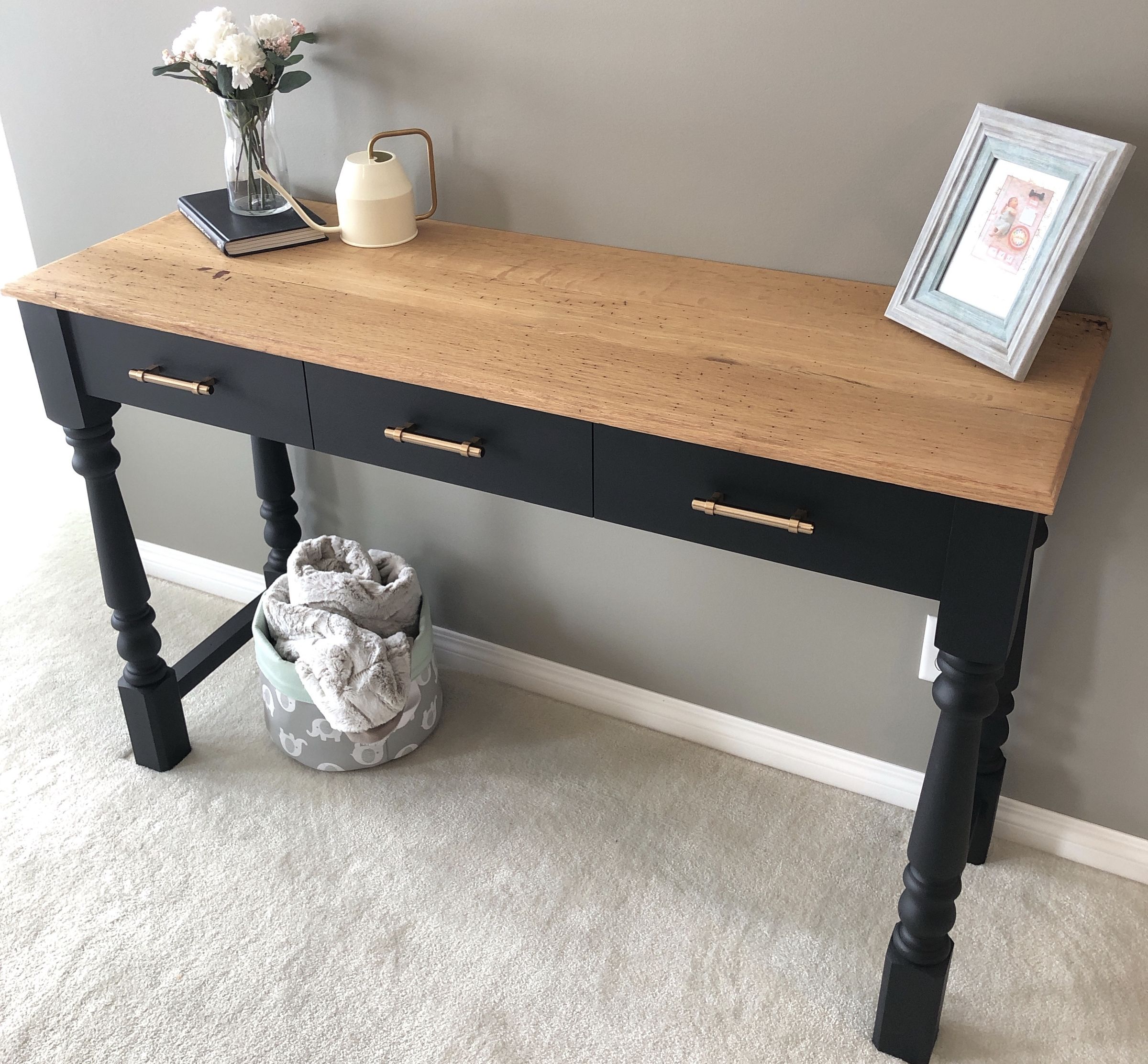 Easy DIY Console Table : 12 Steps (with Pictures) - Instructables
