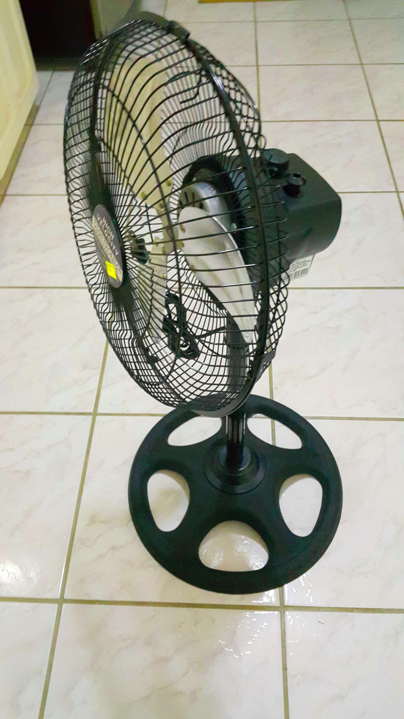 Converting a Pedestal Fan to Wall Mount. : 7 Steps (with Pictures ...