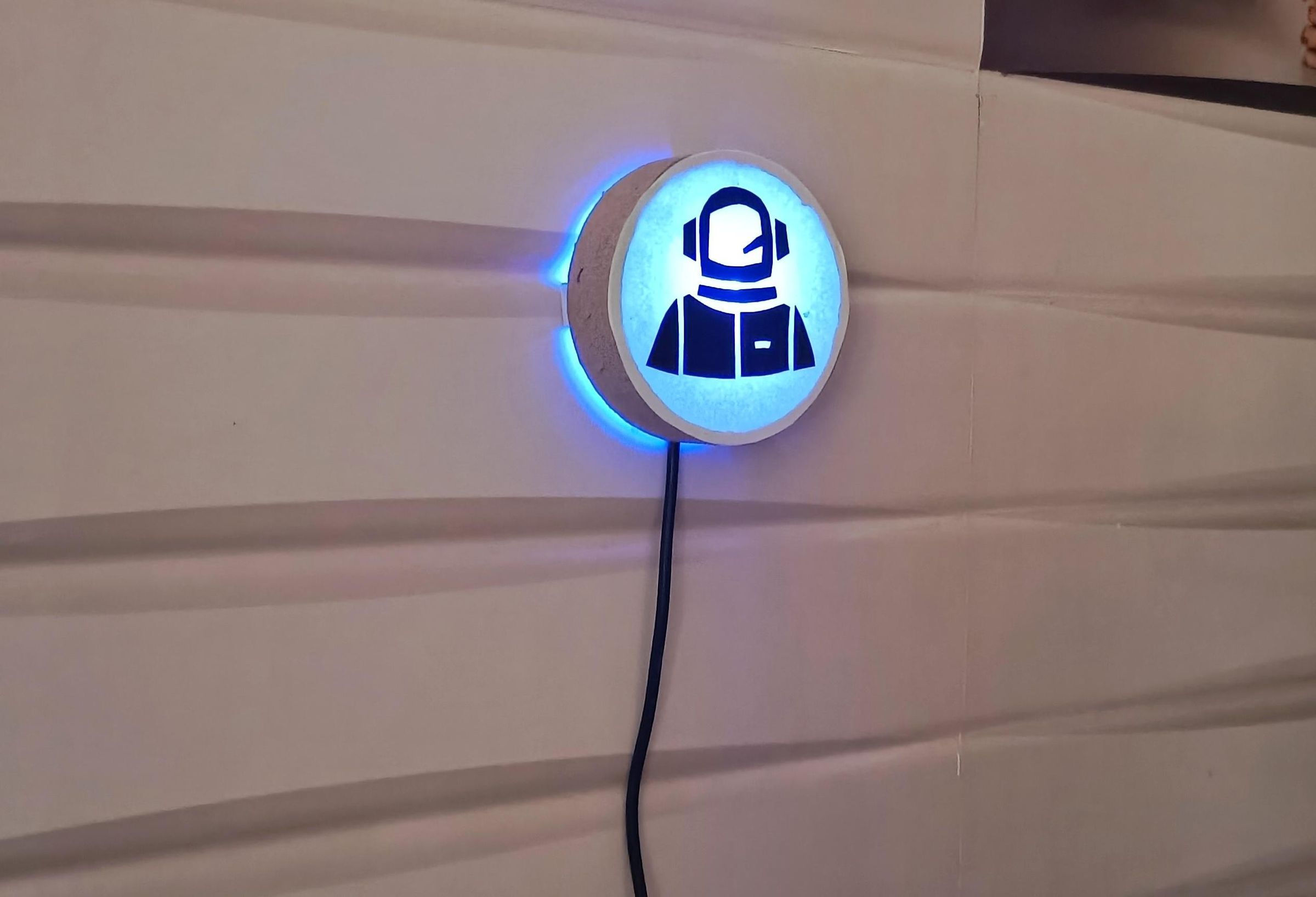 Space Station Overhead Indicator : 6 Steps (with Pictures) - Instructables