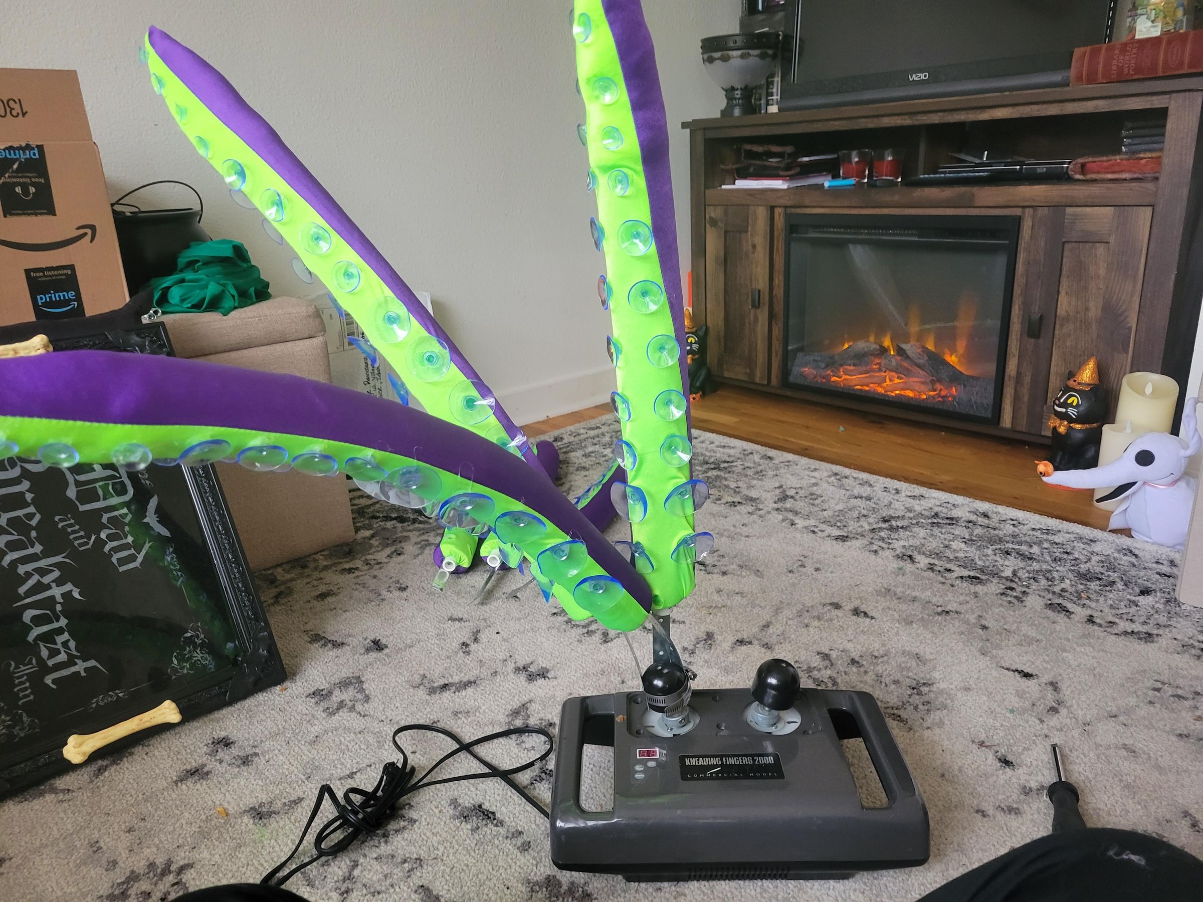 Cauldron of Cthulu - Moving Tentacle Prop : 6 Steps (with Pictures ...