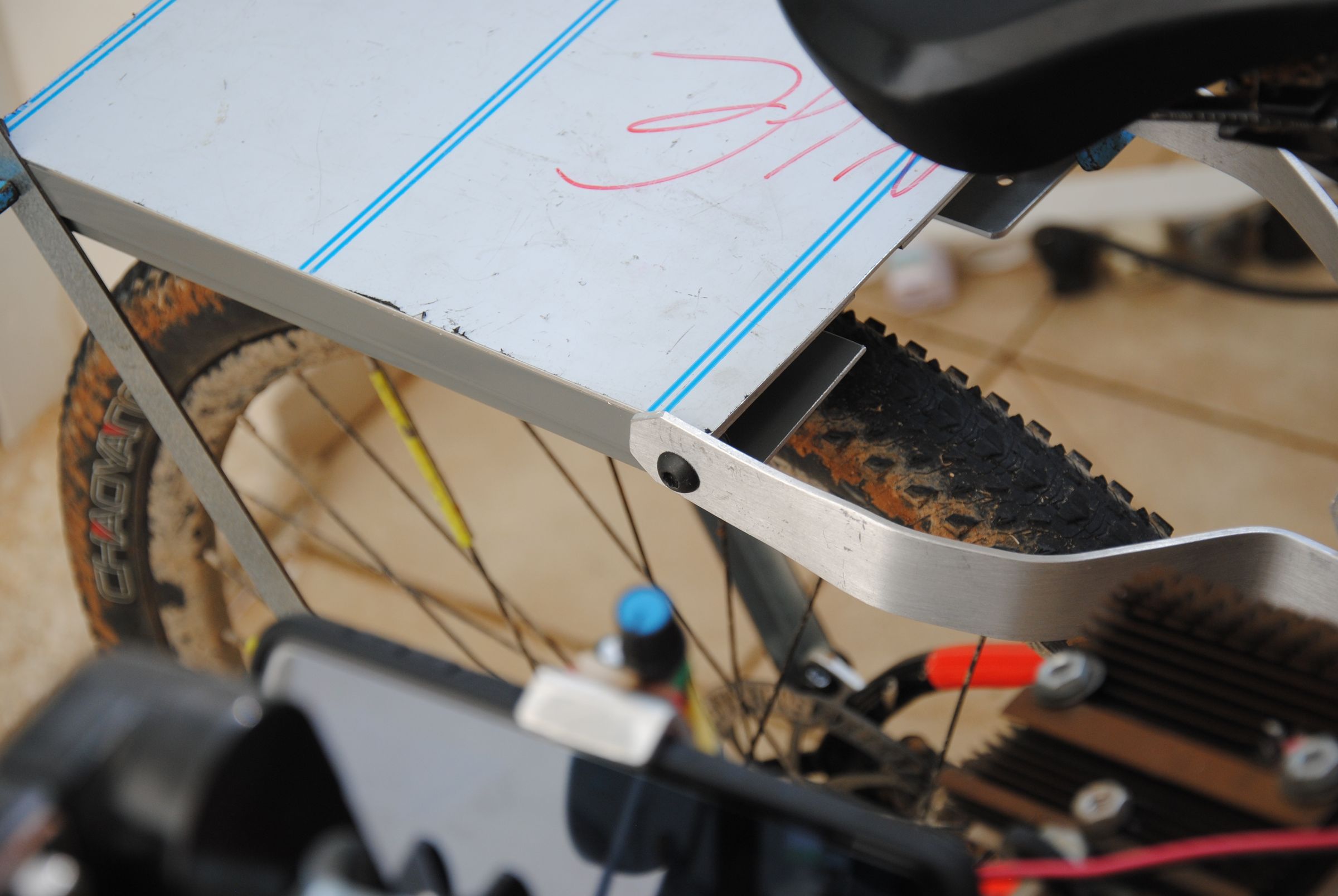 DIY Bike Rear Rack With a MAGNETIC U-lock Mount! (no Welding) : 16 ...