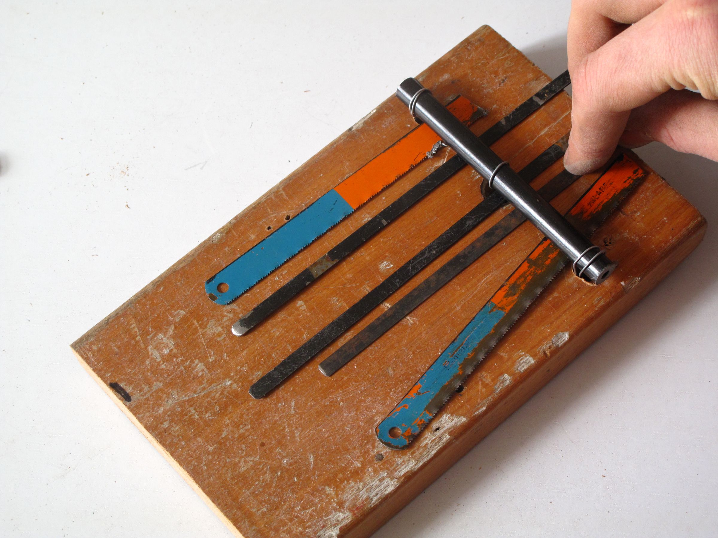 Trash Kalimba Musical Instrument : 9 Steps (with Pictures) - Instructables