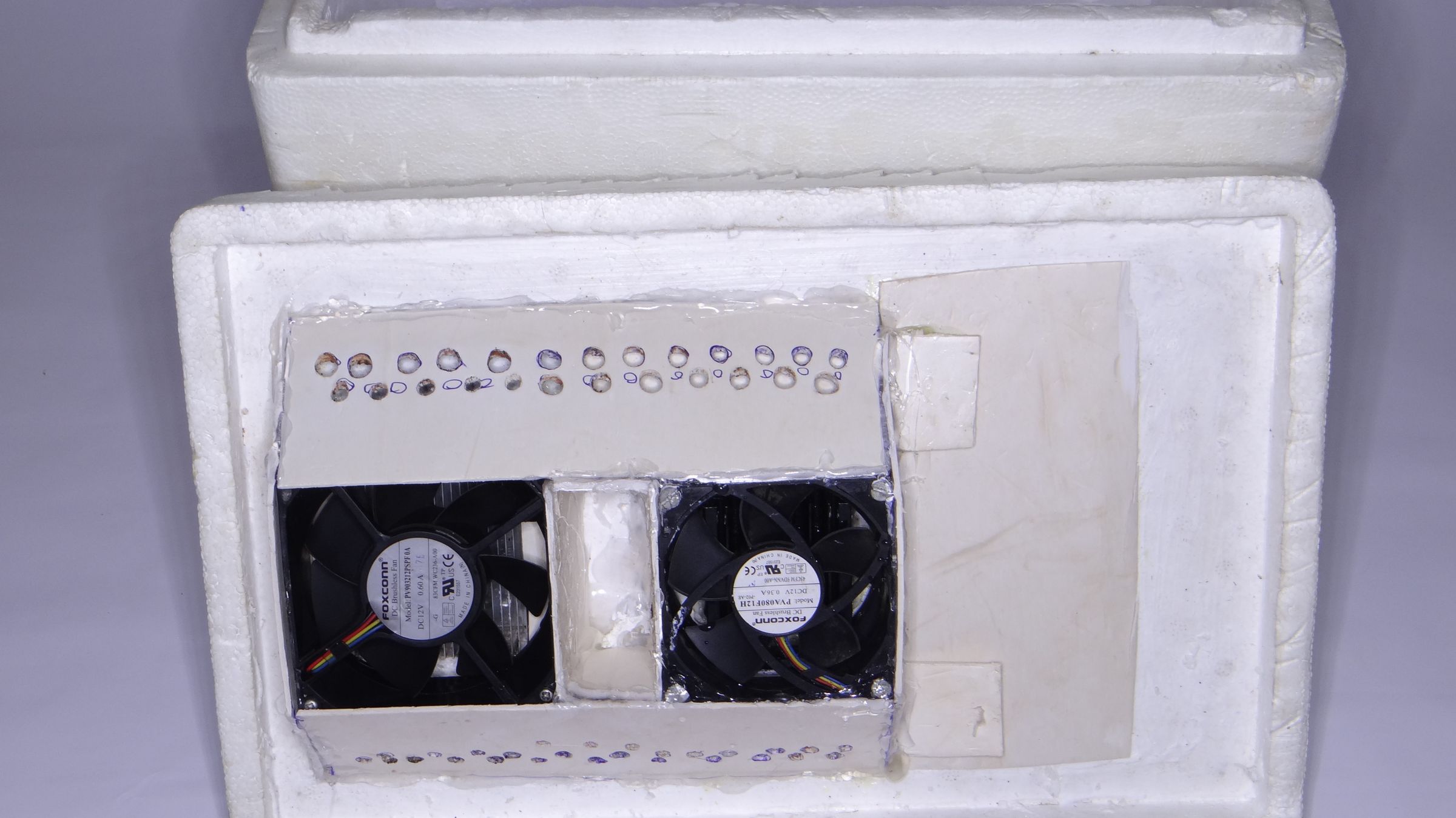 DIY Peltier Beverage Cooler Box : 9 Steps (with Pictures) - Instructables