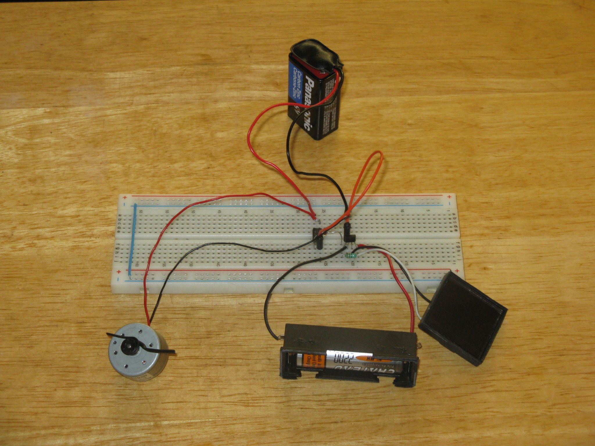 Simple Solar Circuits : 11 Steps (with Pictures) - Instructables