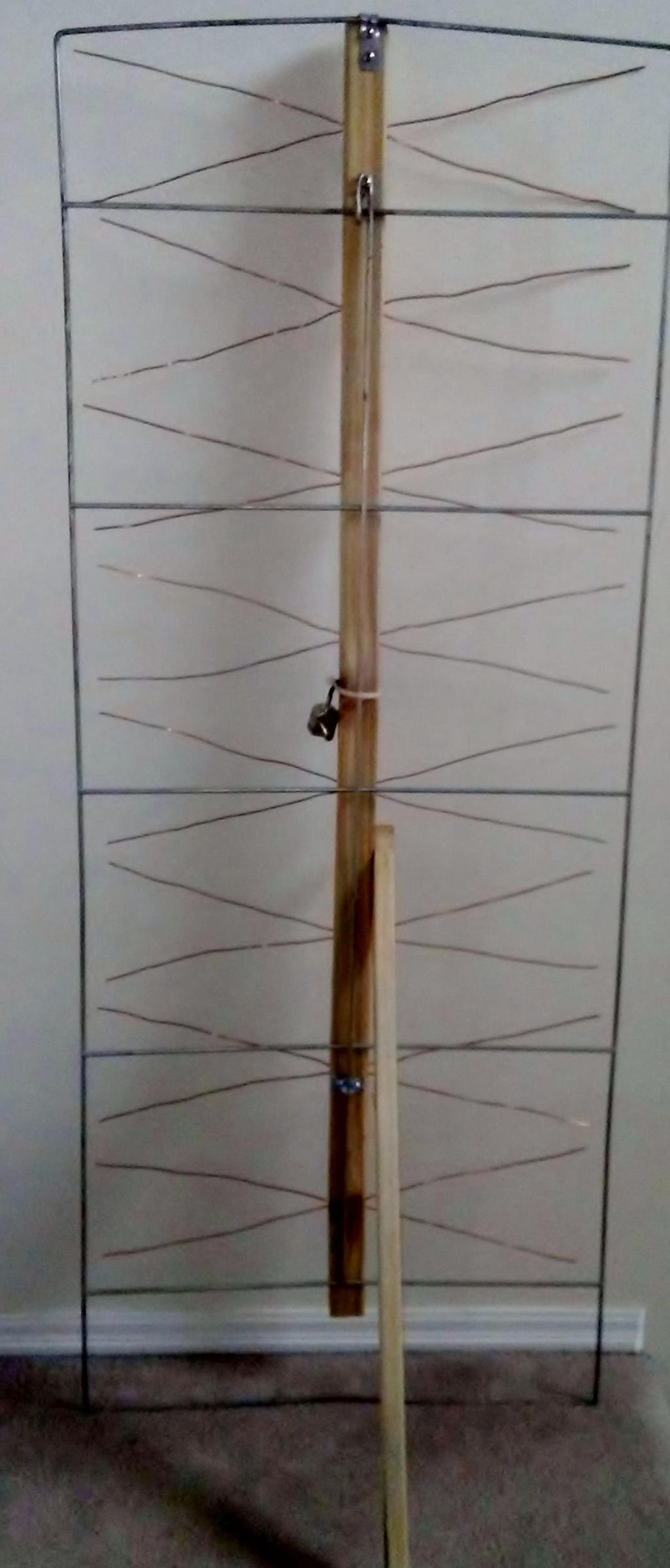Eight Bay Bowtie Antenna Array : 7 Steps - Instructables