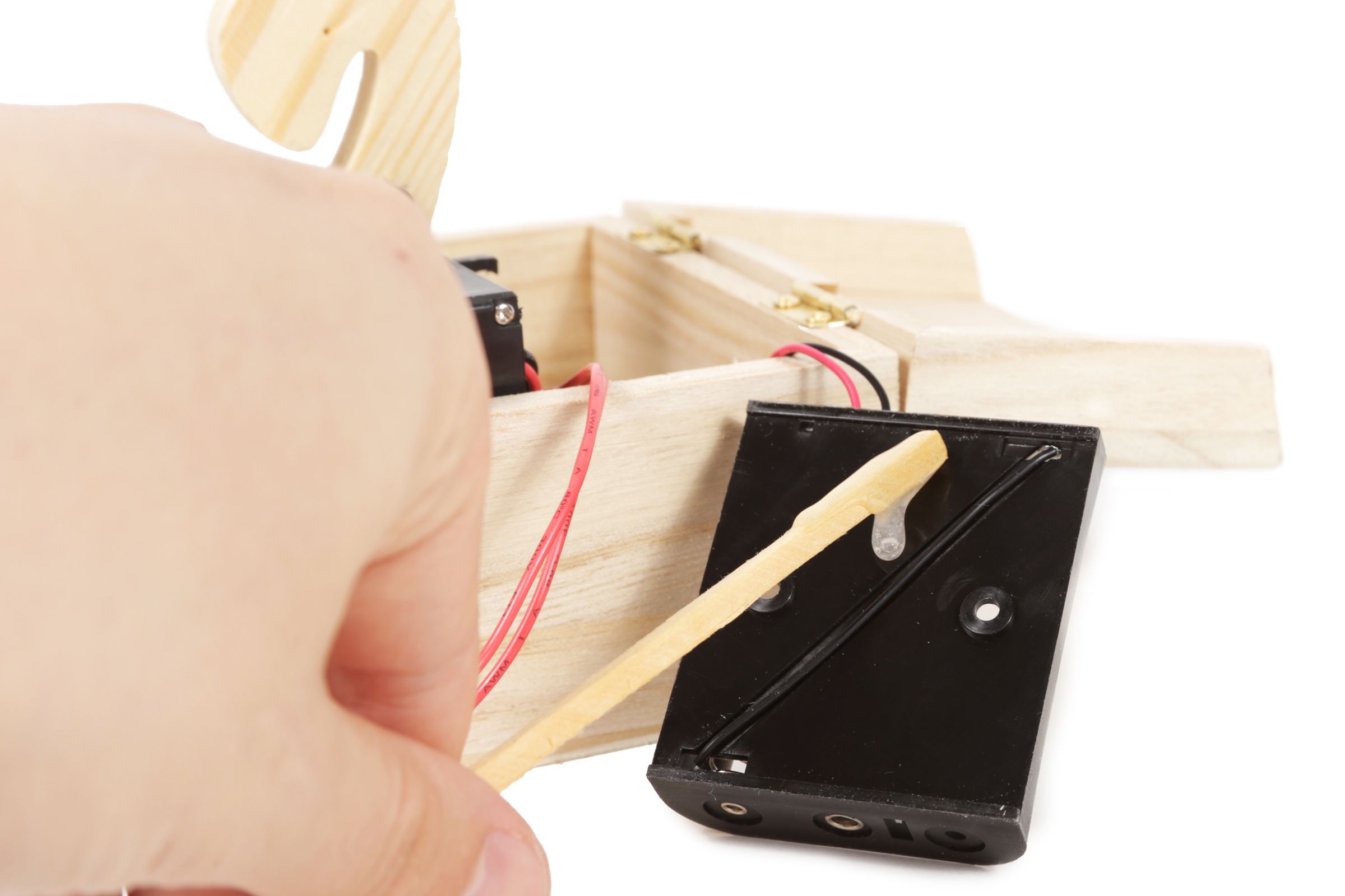 Useless Machine Instructions : 21 Steps (with Pictures) - Instructables