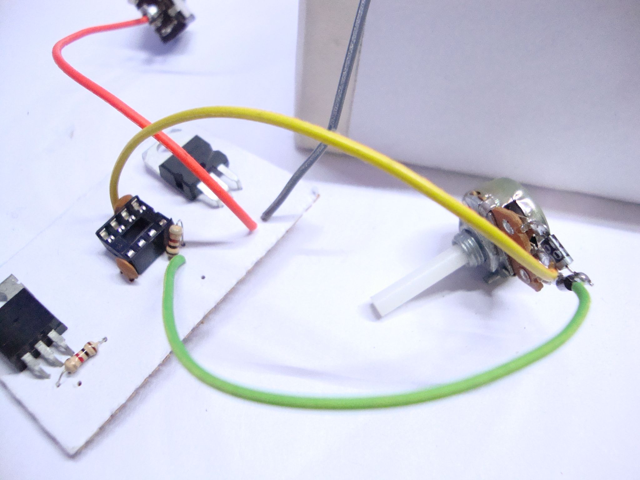 Make Your Own Desktop LED Lamp : 26 Steps (with Pictures) - Instructables