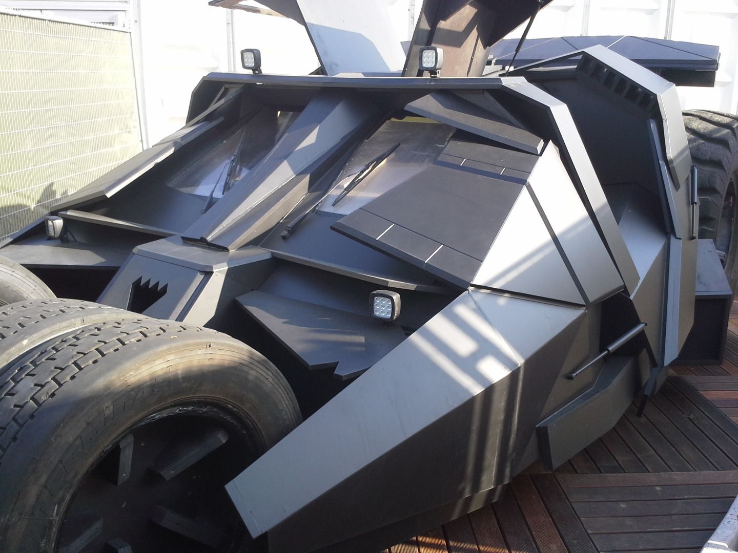 Batmobile Tumbler : 7 Steps (with Pictures) - Instructables