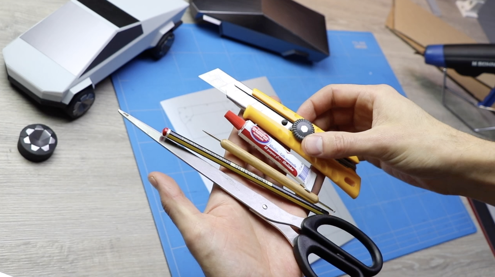 Tesla Cybertruck DIY Made of Paper! :) : 9 Steps (with Pictures ...