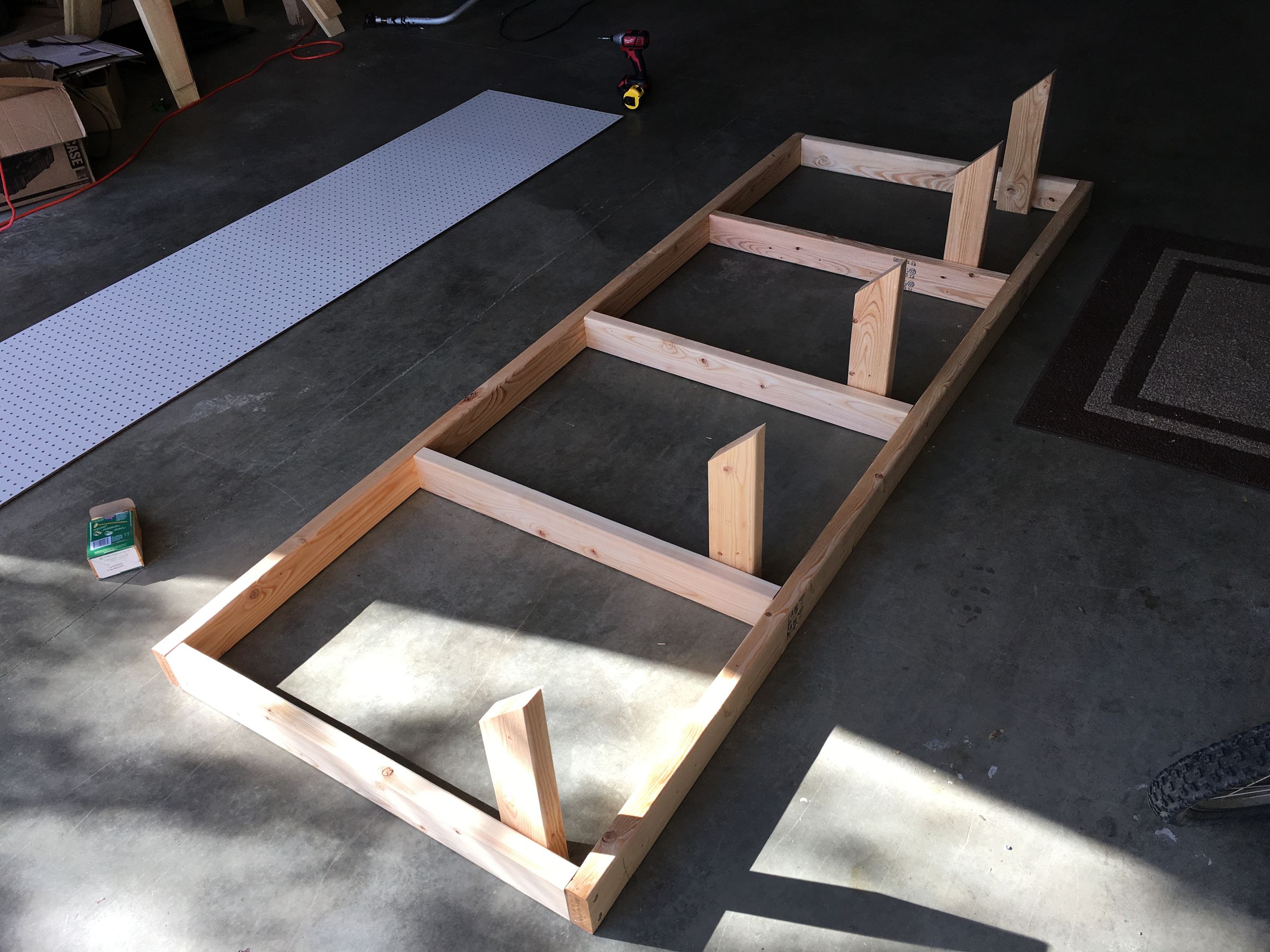 Customizable Work Bench : 7 Steps (with Pictures) - Instructables