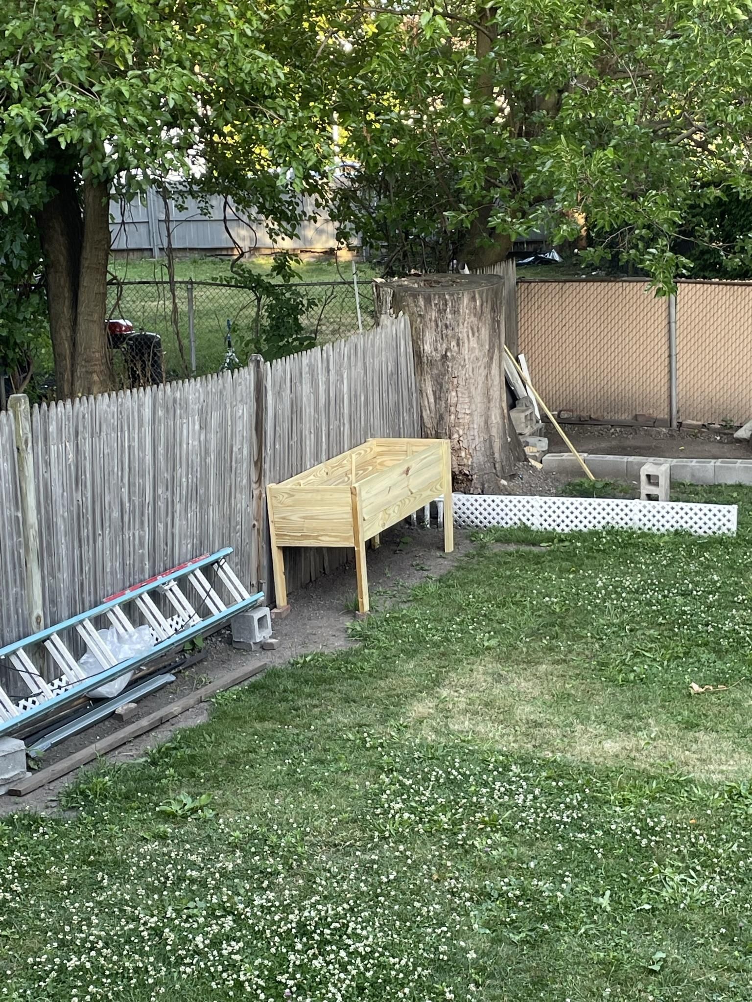 Elevated Planter Raised Bed : 5 Steps (with Pictures) - Instructables