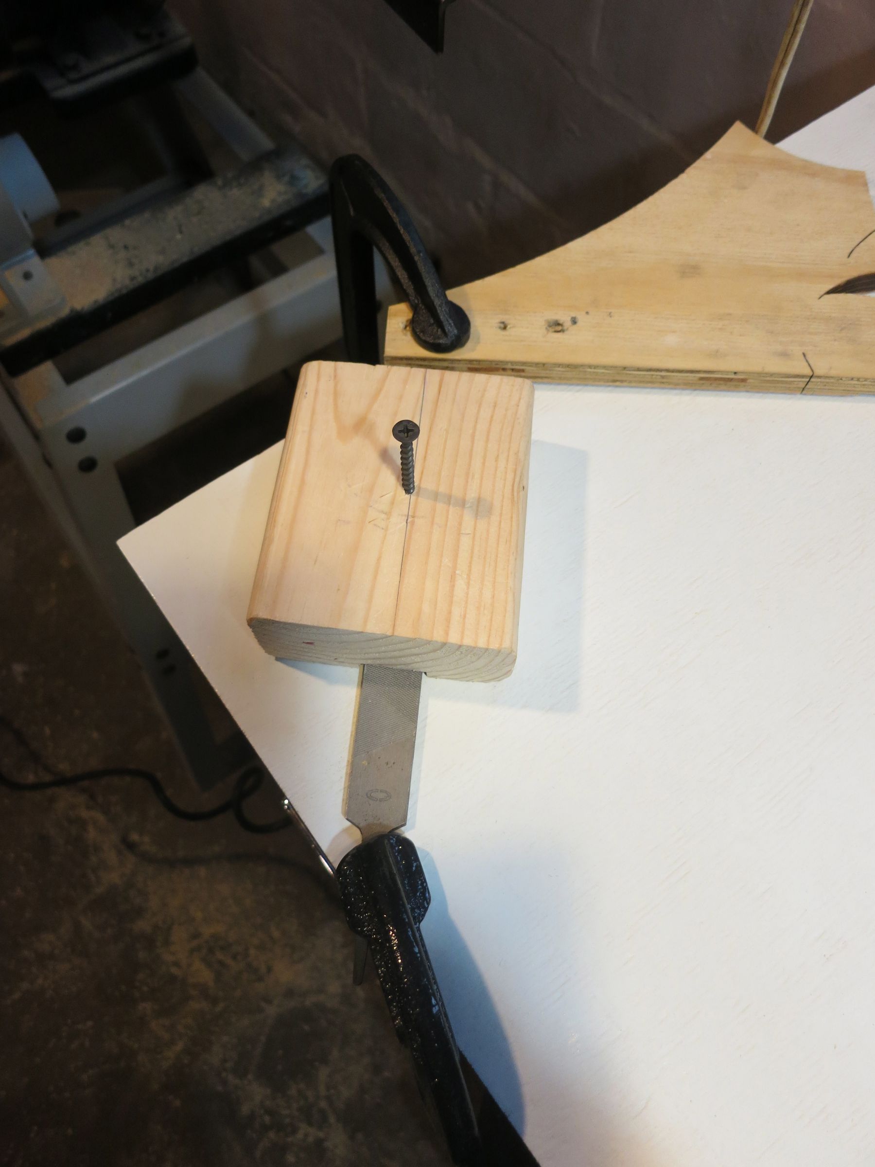 Guide Block Truing Jig (Bandsaw) : 4 Steps - Instructables