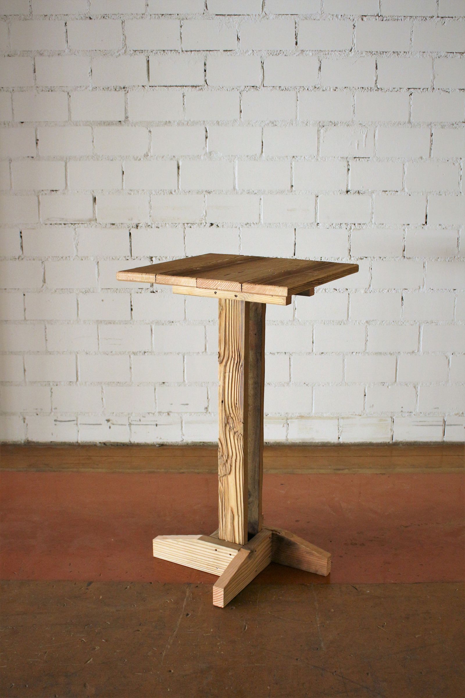 Reclaimed Wood Bar Table : 6 Steps - Instructables