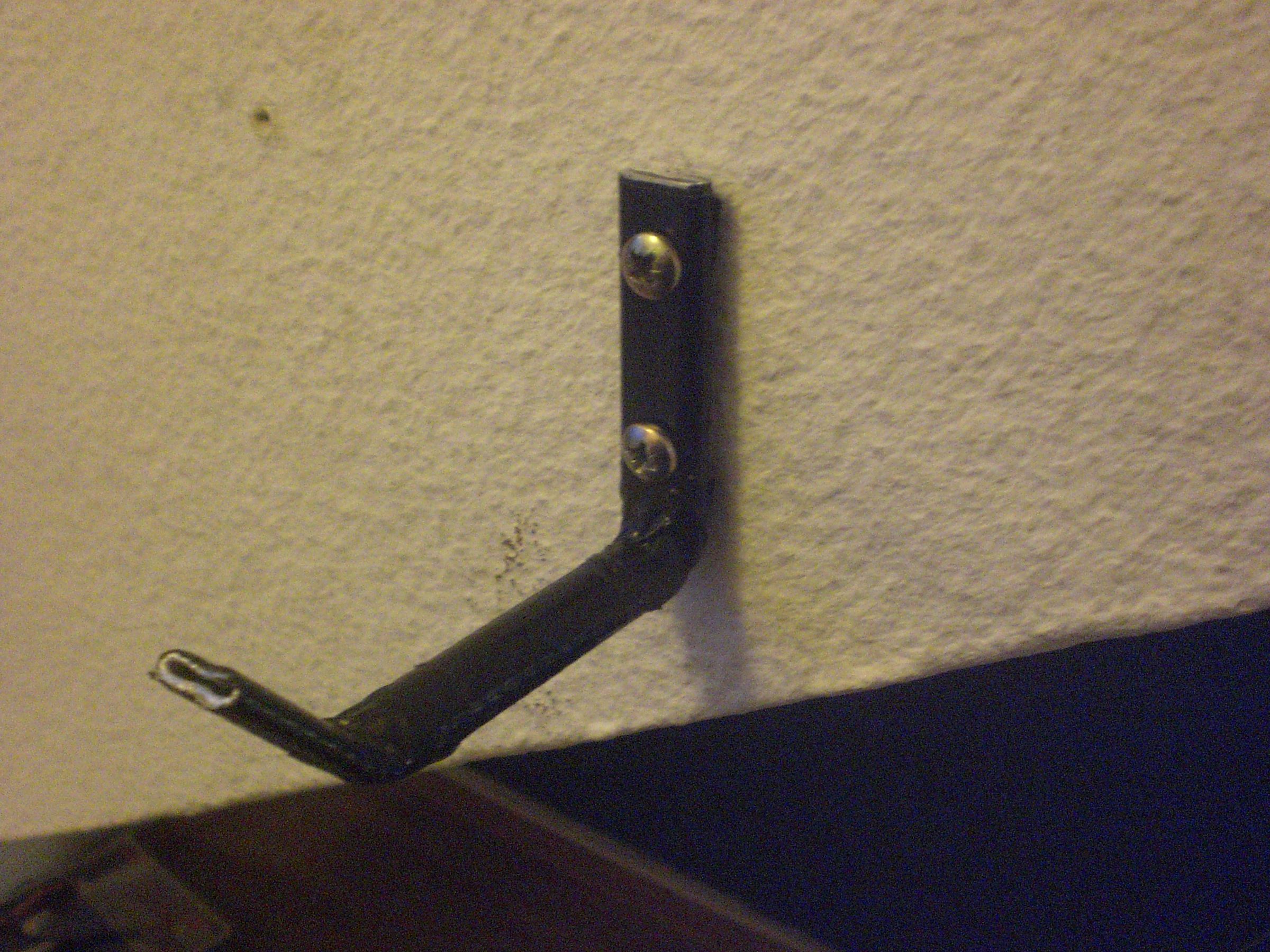 DIY Headphone Holder : 9 Steps - Instructables