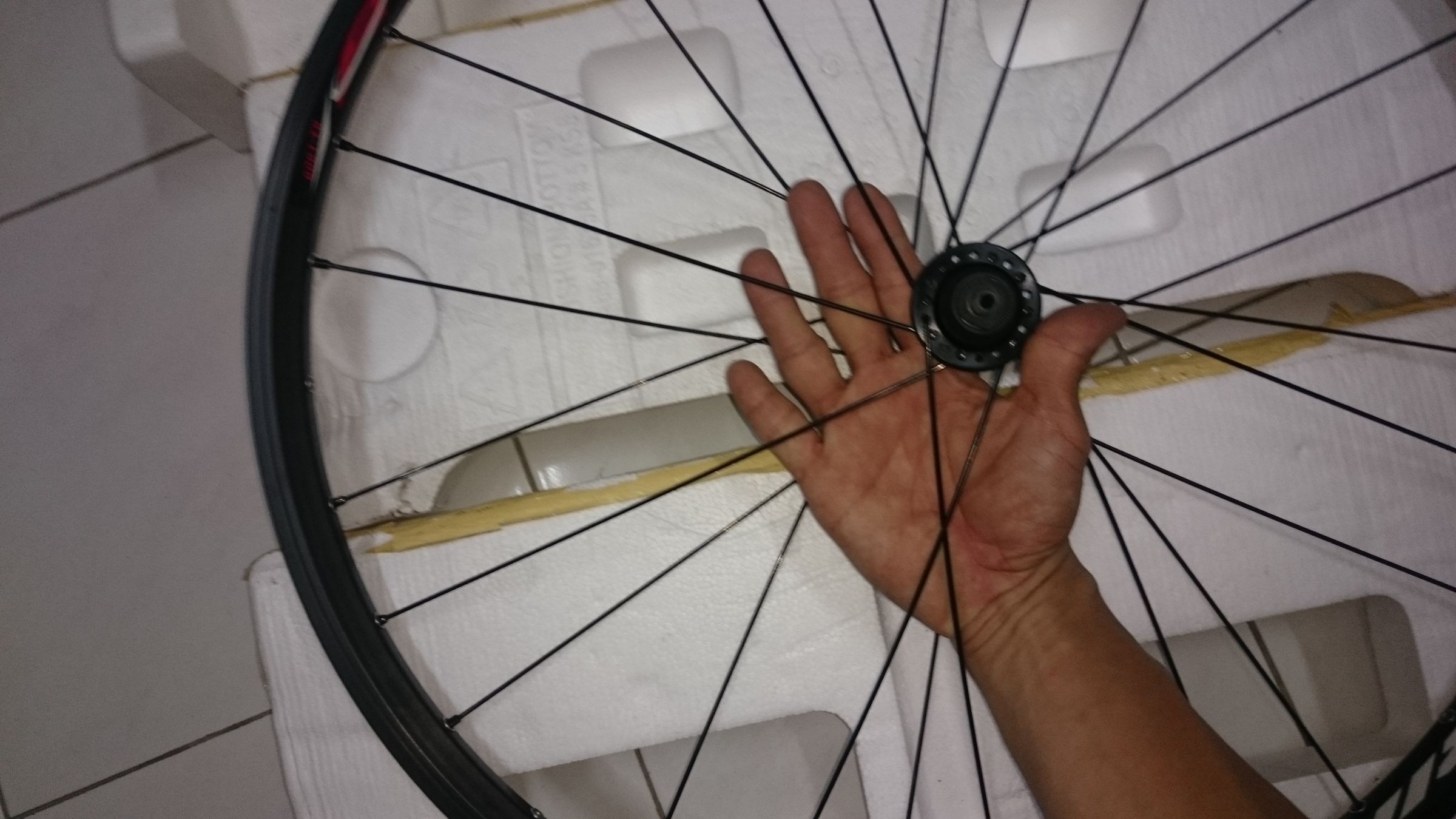 Lacing Bike Wheel : 36 Holes Hub to 32 Holes Rim : 5 Steps - Instructables