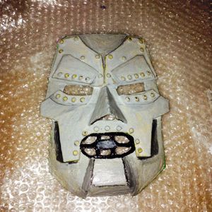 Simple Dr.Doom Mask : 4 Steps (with Pictures) - Instructables