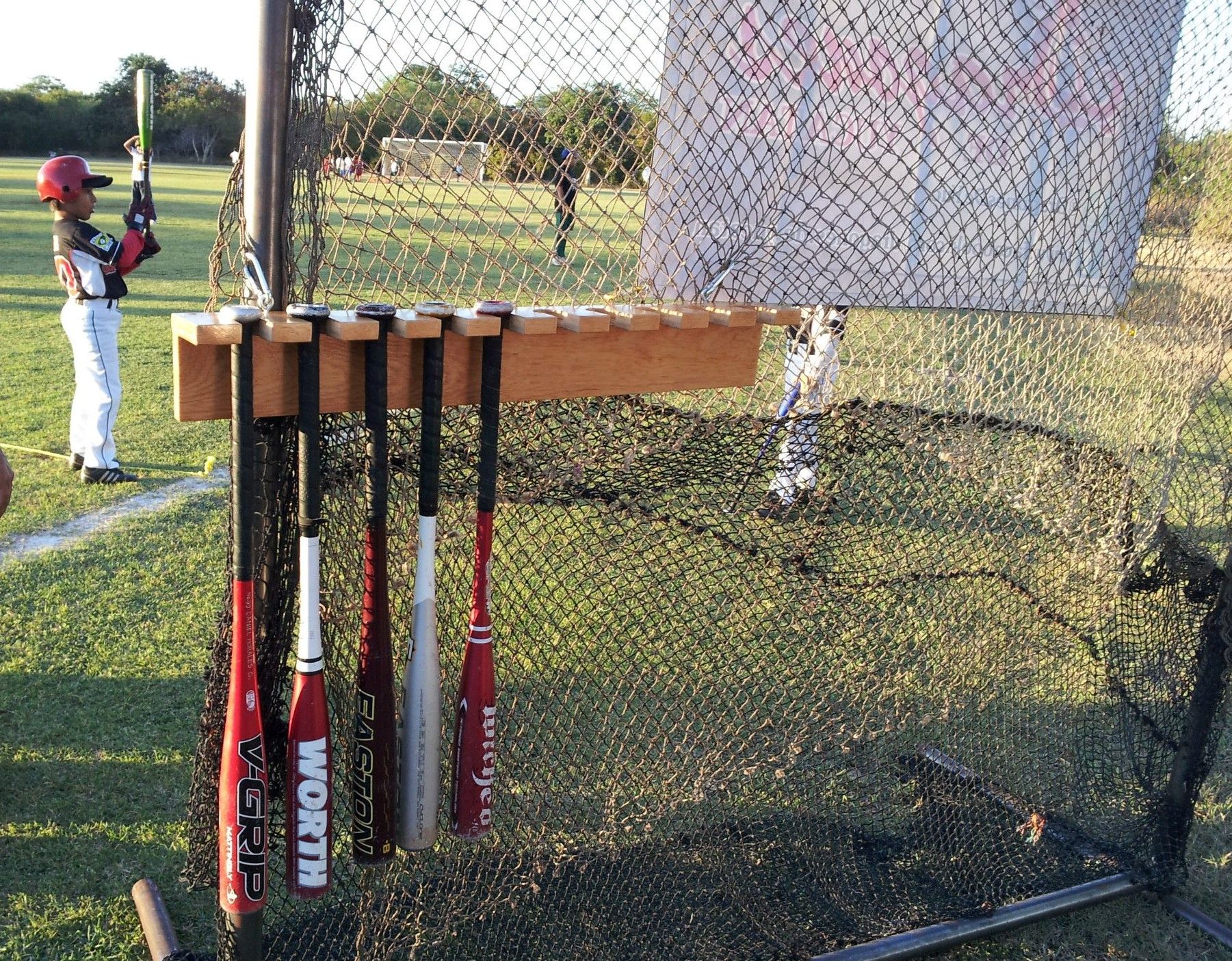 Baseball Bat Rack : 7 Steps (with Pictures) - Instructables