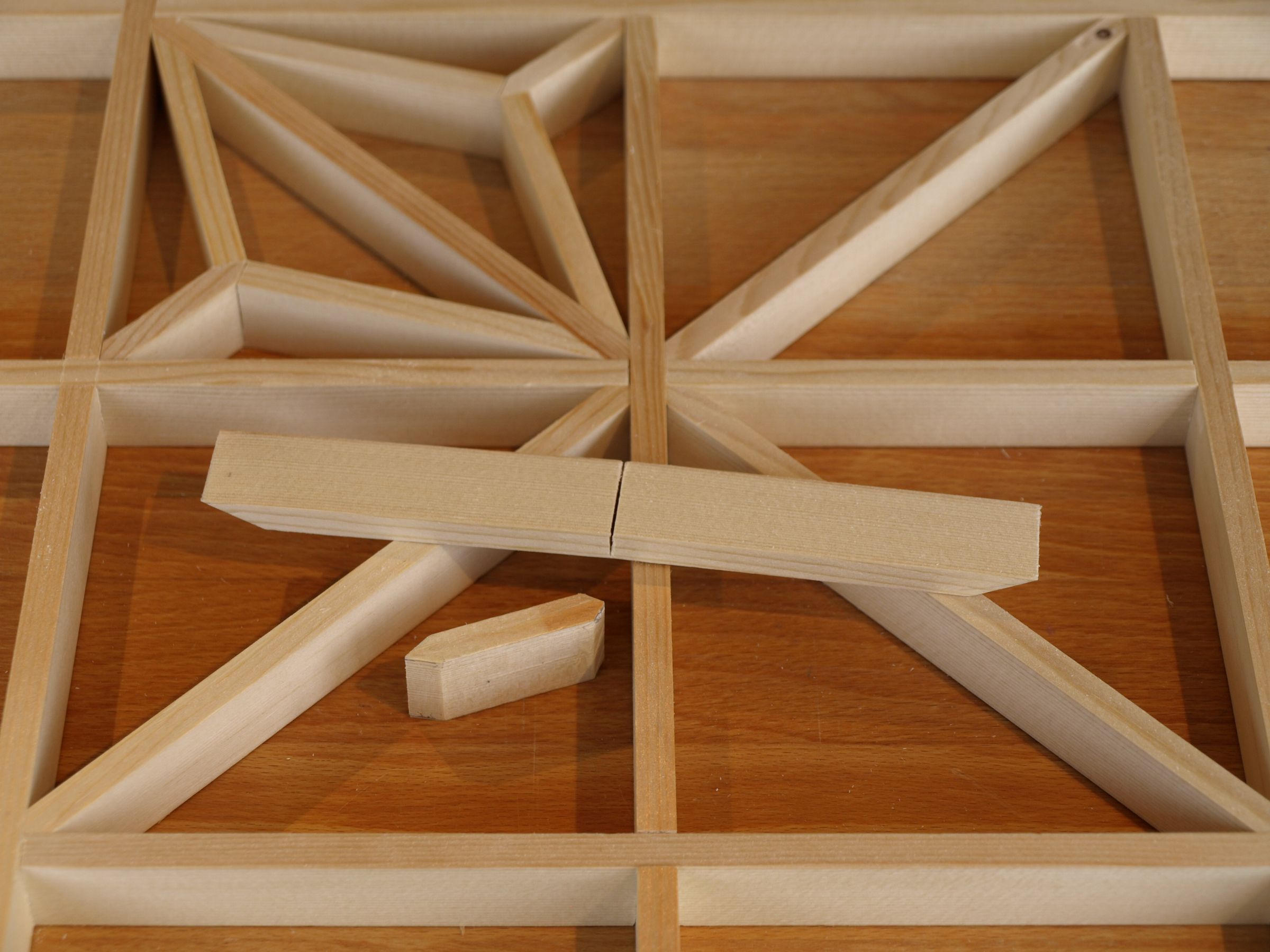 Make a Pair of Shoji (Japanese Sliding) Screens : 12 Steps (with ...