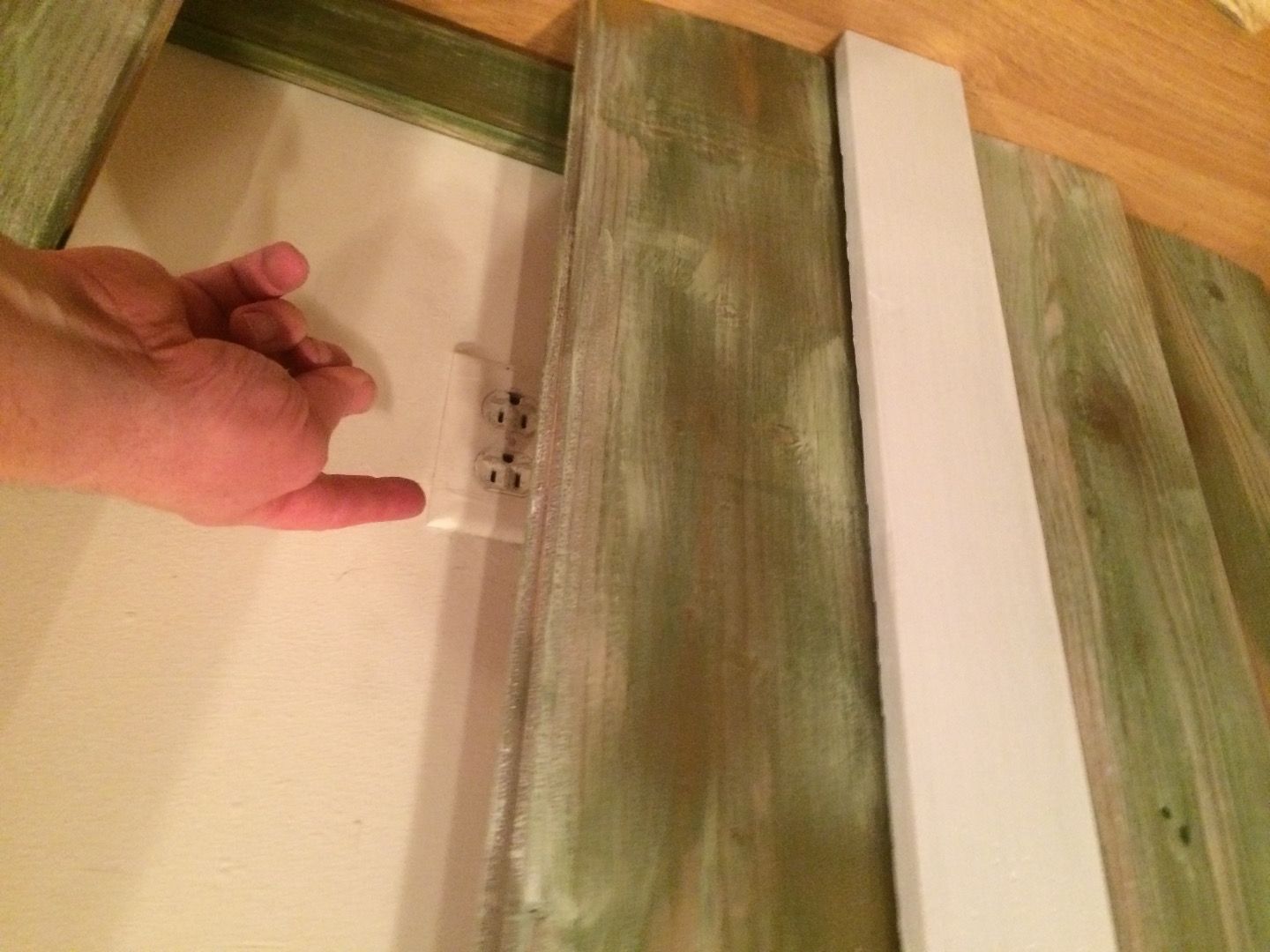 Hidden Wall Compartment! : 6 Steps (with Pictures) - Instructables