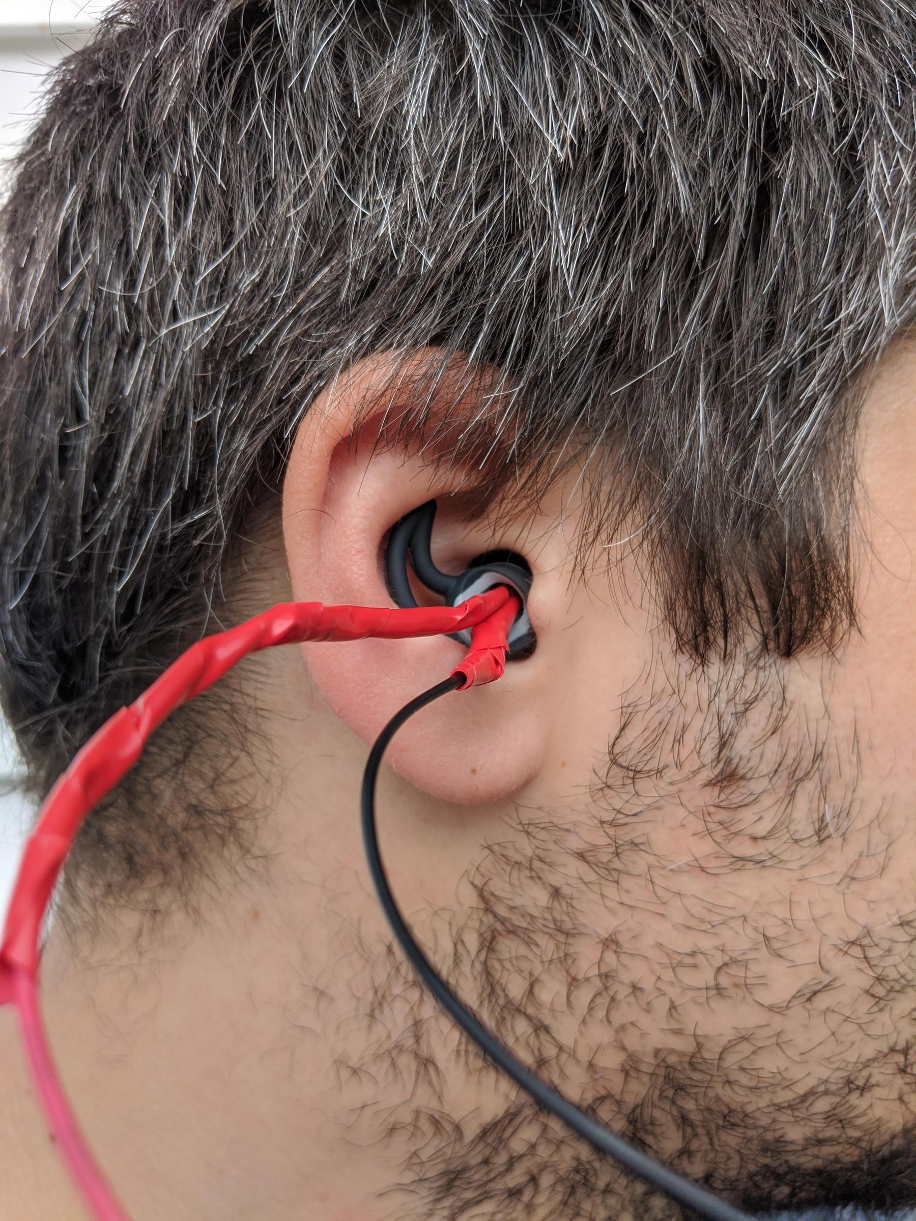LLLT LED Red Light Therapy for Ear Tinnitus Hearing Loss : 4 Steps ...