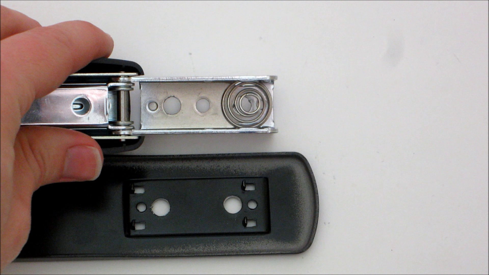 How to Make a Two-Part Magnetic Stapler : 5 Steps (with Pictures ...