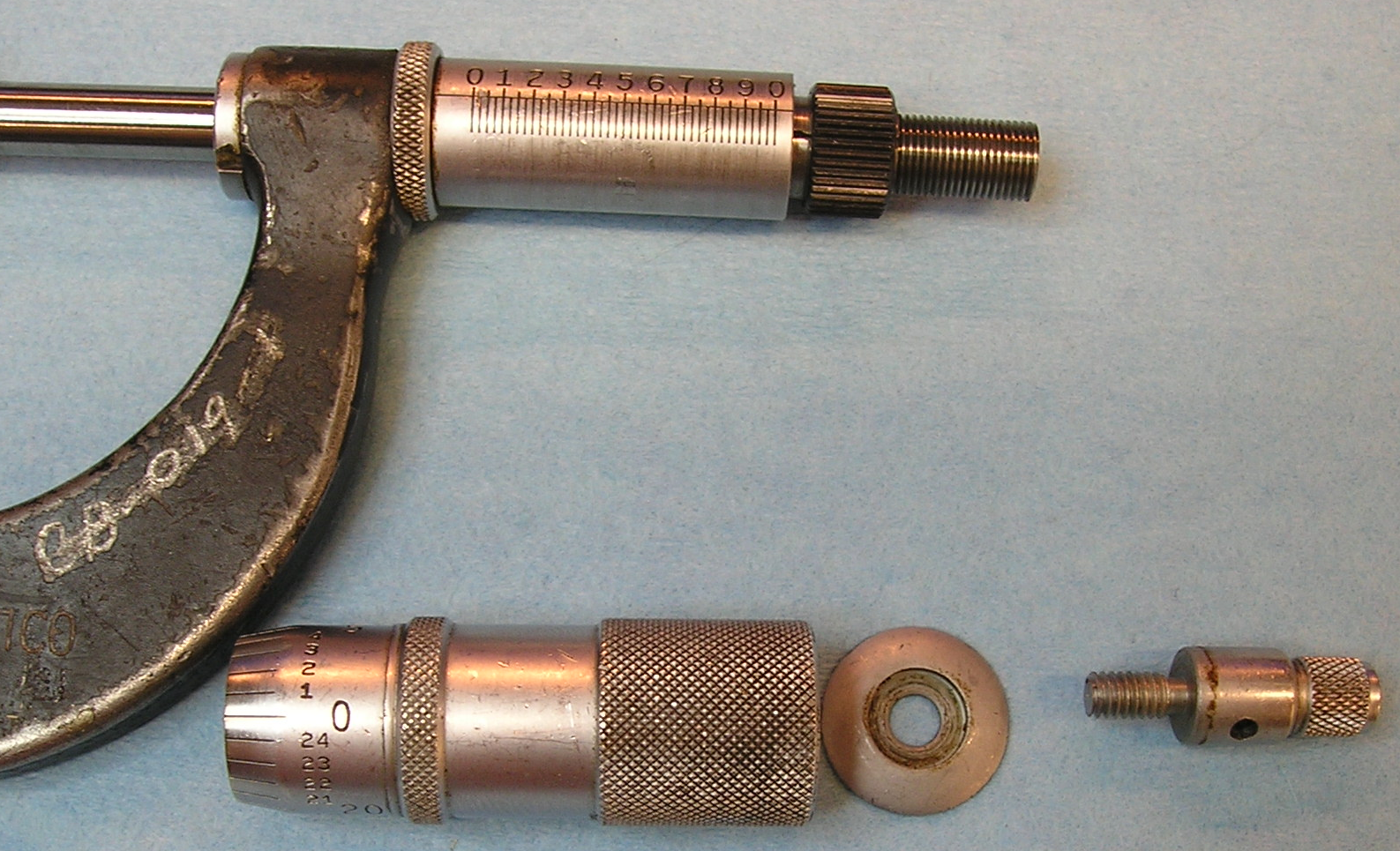 How to Adjust an Older Micrometer : 10 Steps (with Pictures ...