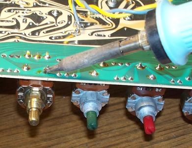 How to Clean the Controls on Your Amplifier : 10 Steps (with Pictures ...