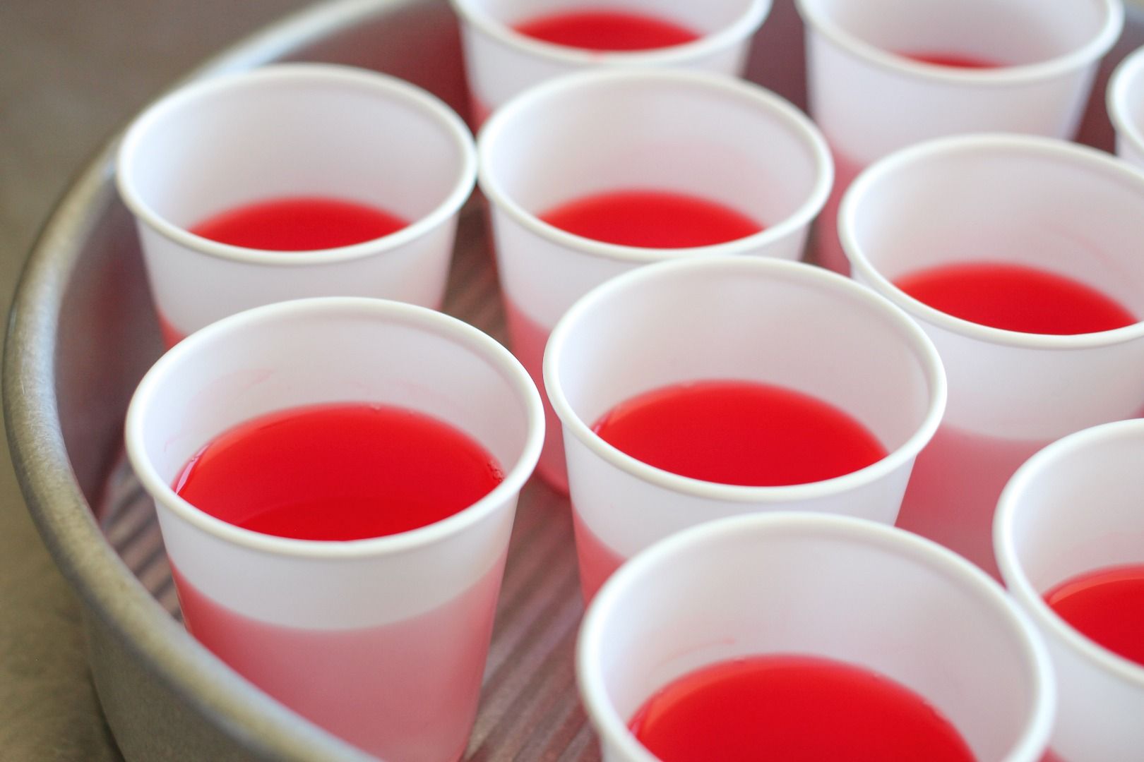 How to Make Jello Shots : 4 Steps (with Pictures) - Instructables