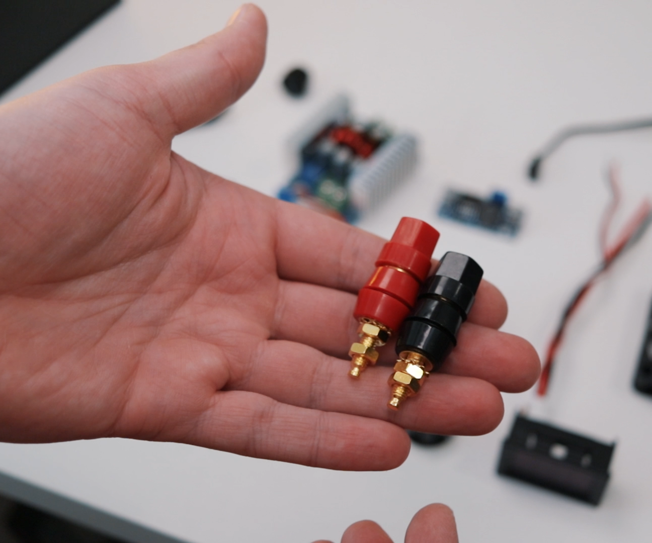 DIY Lab Bench Power Supply [Build + Tests] : 16 Steps (with Pictures ...