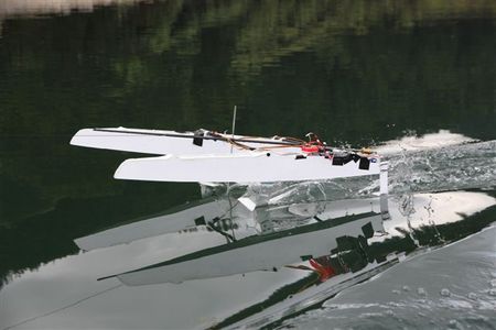 RC Wing Sail Catamaran - Instructables