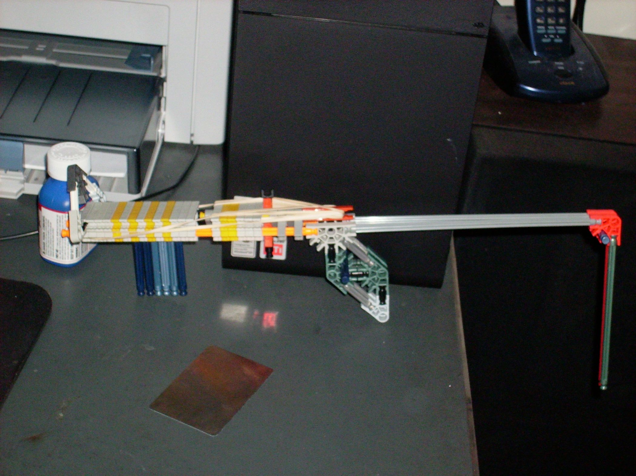 Easy Knex Gun : 4 Steps - Instructables