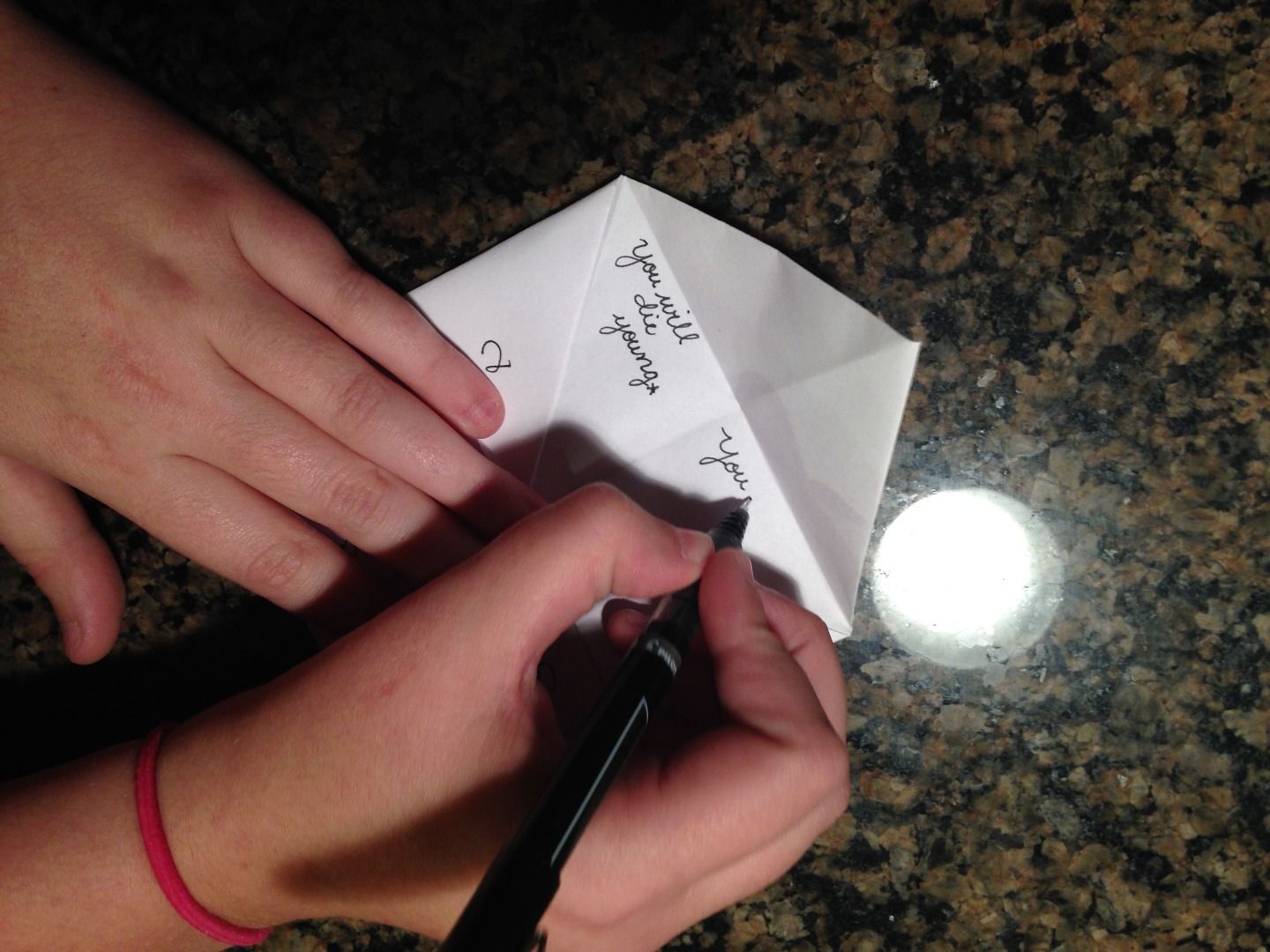 Fortune-Teller Origami : 9 Steps - Instructables