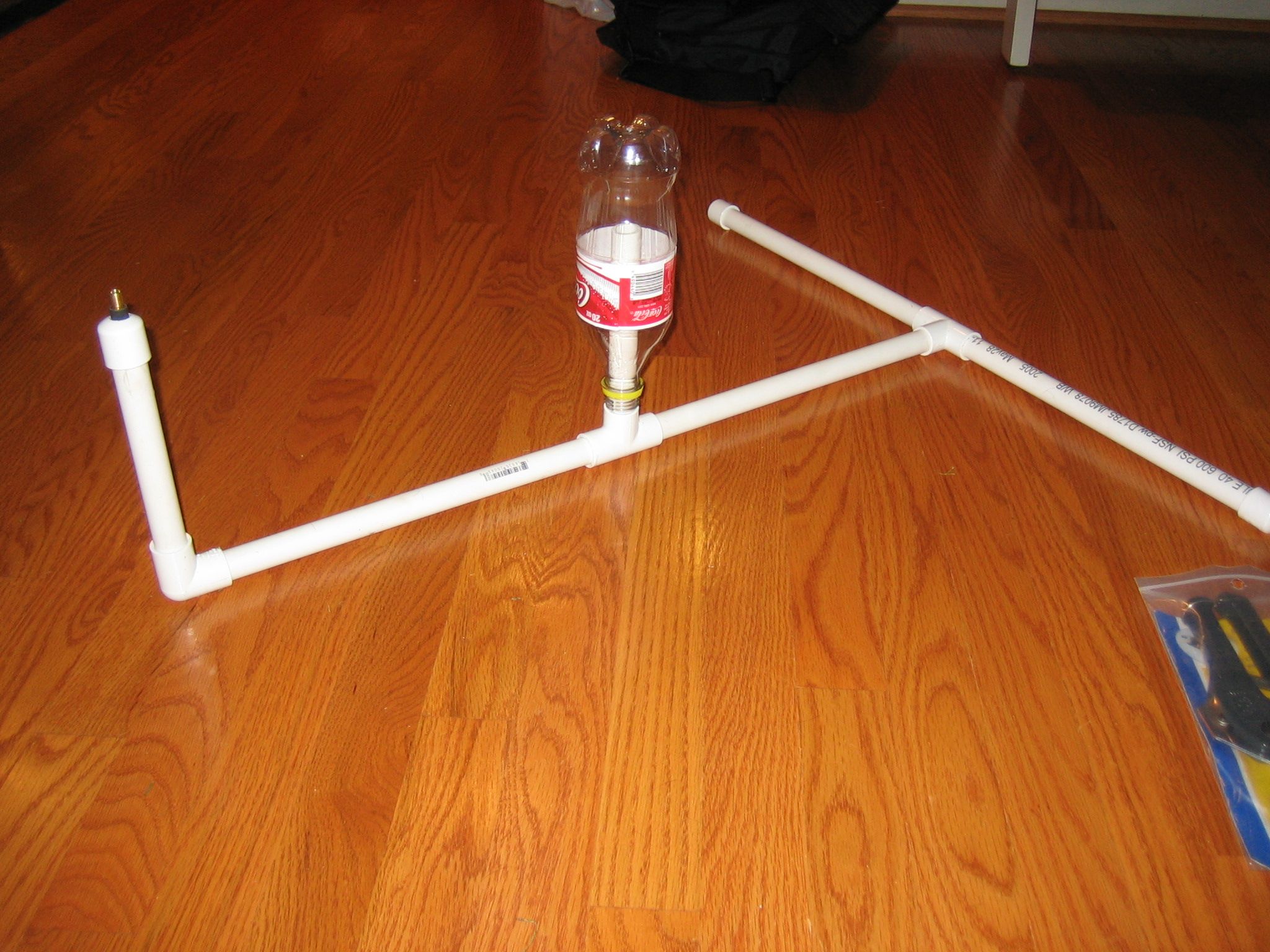 Easy to Build, Easy to Use, Water Bottle Launcher! : 5 Steps (with ...