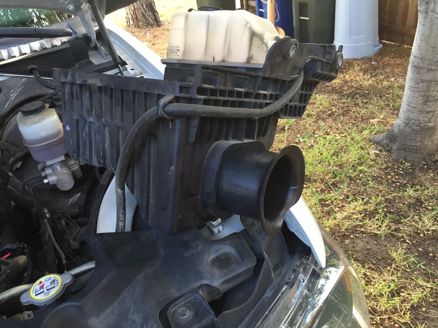 Gotts Air Intake Mod - Ford : 9 Steps - Instructables