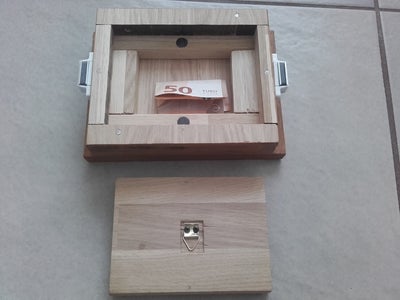 Hidden Box With Secret Opening Mechanism : 9 Steps (with Pictures ...