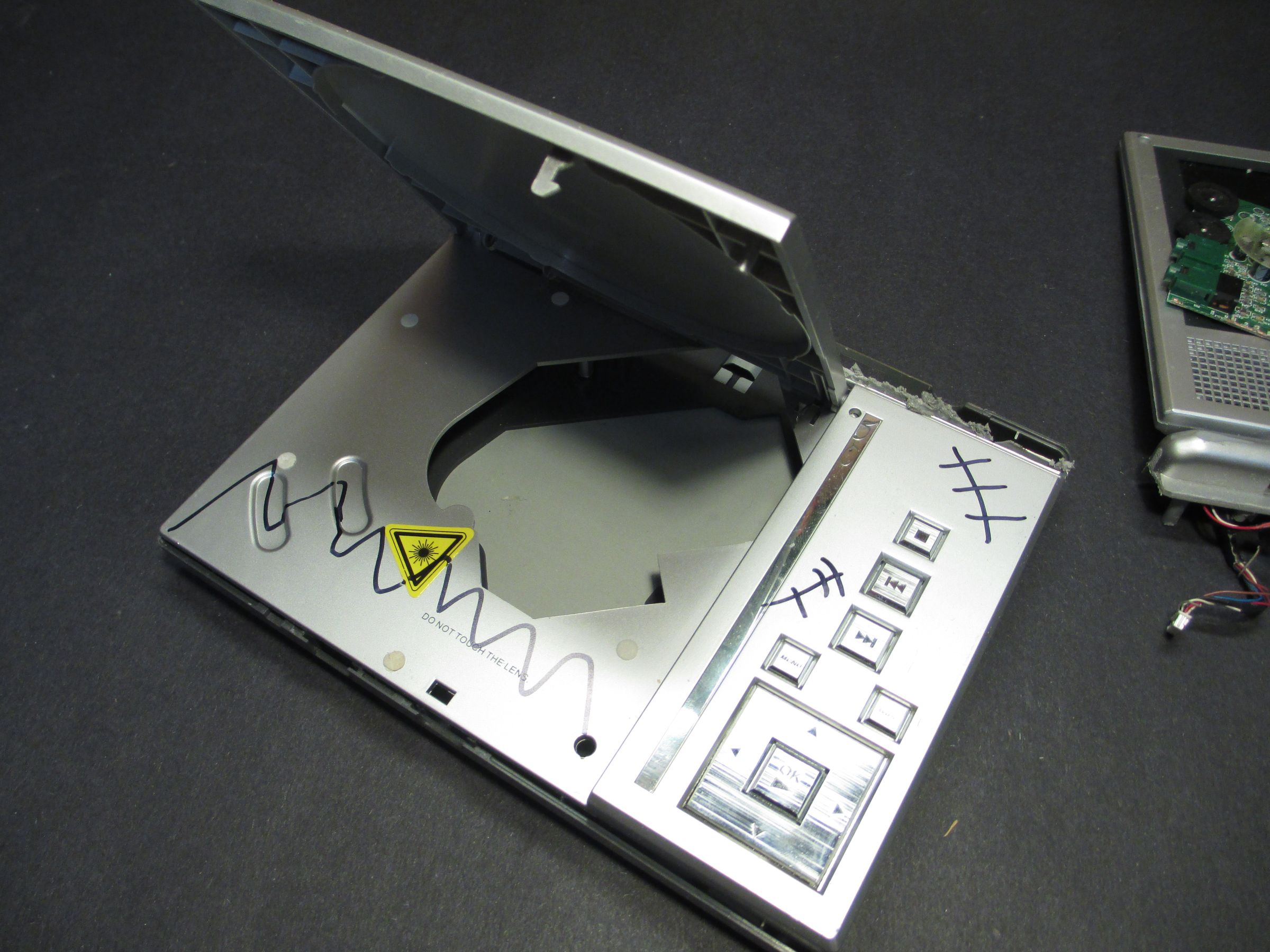 Build a Low-cost Portable Wii Laptop : 17 Steps (with Pictures ...